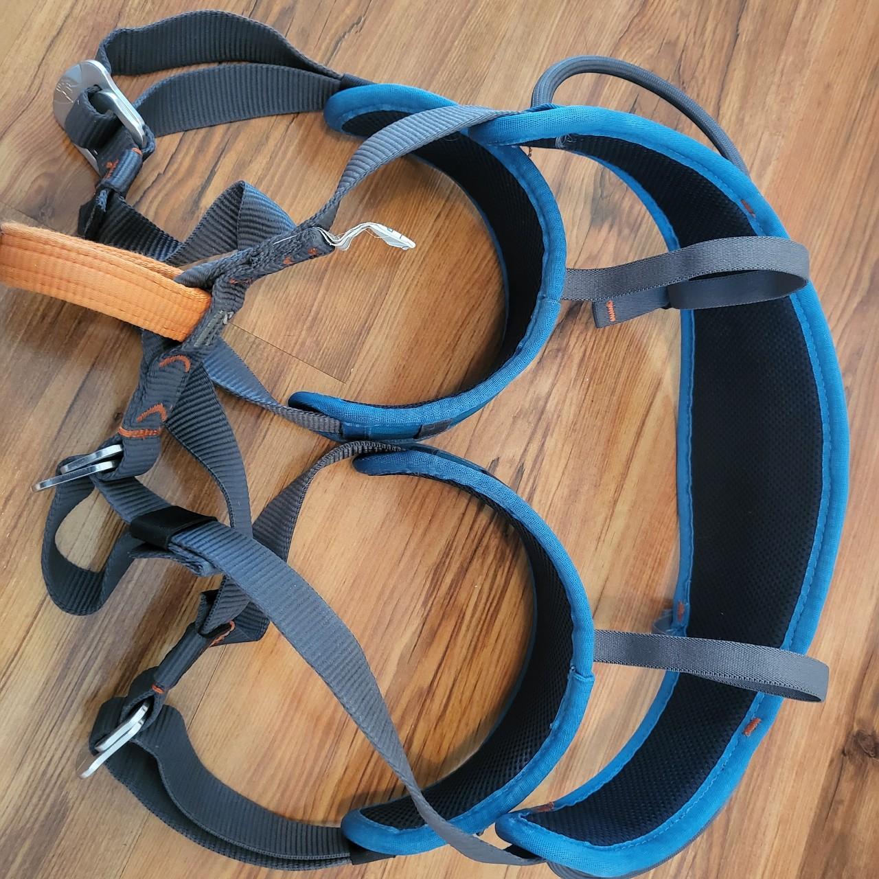Wonens Climbing Harness S-M Brand- Simond In... | Depop