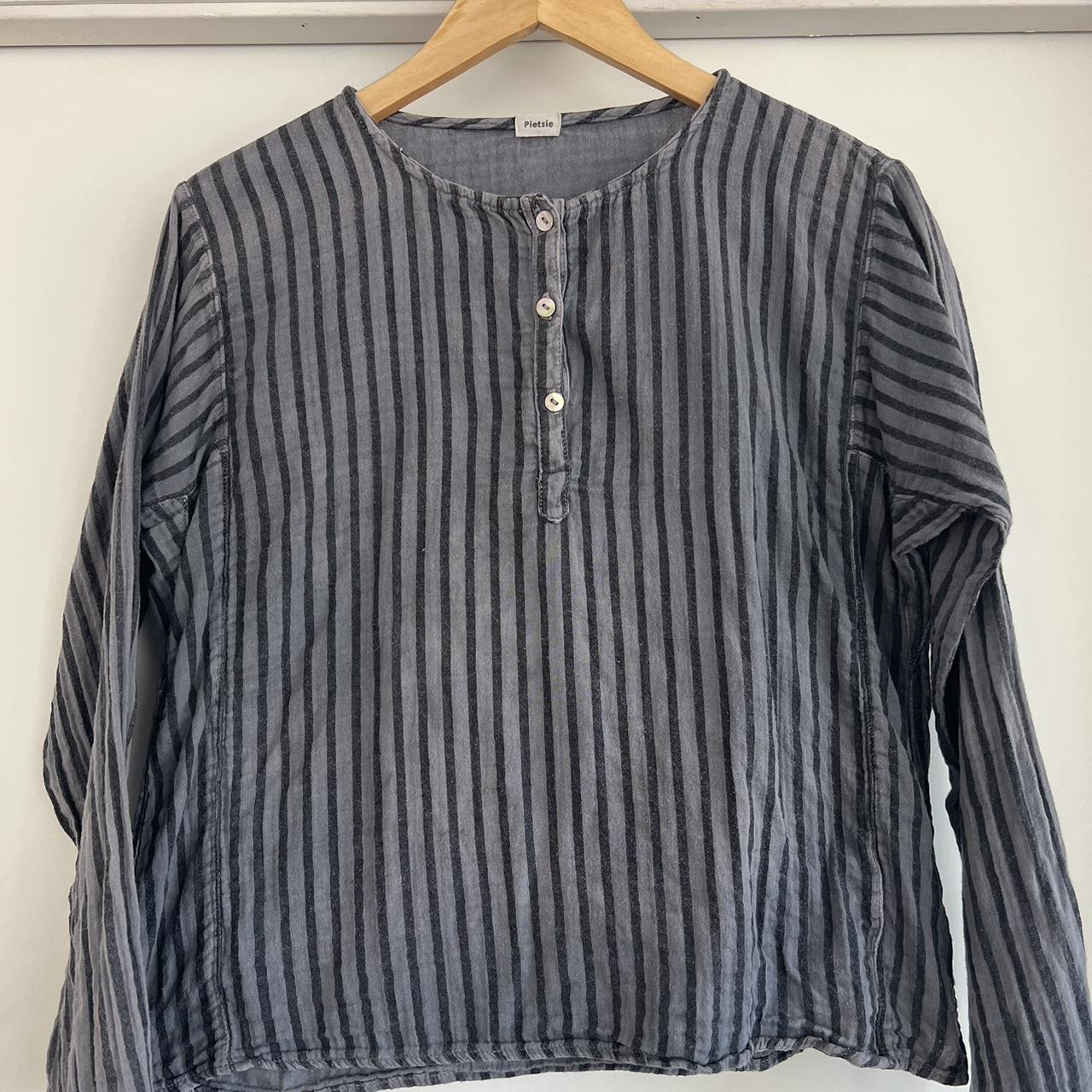 PIETSIE. Cotton Basque blouse. Shell buttons. Size... - Depop