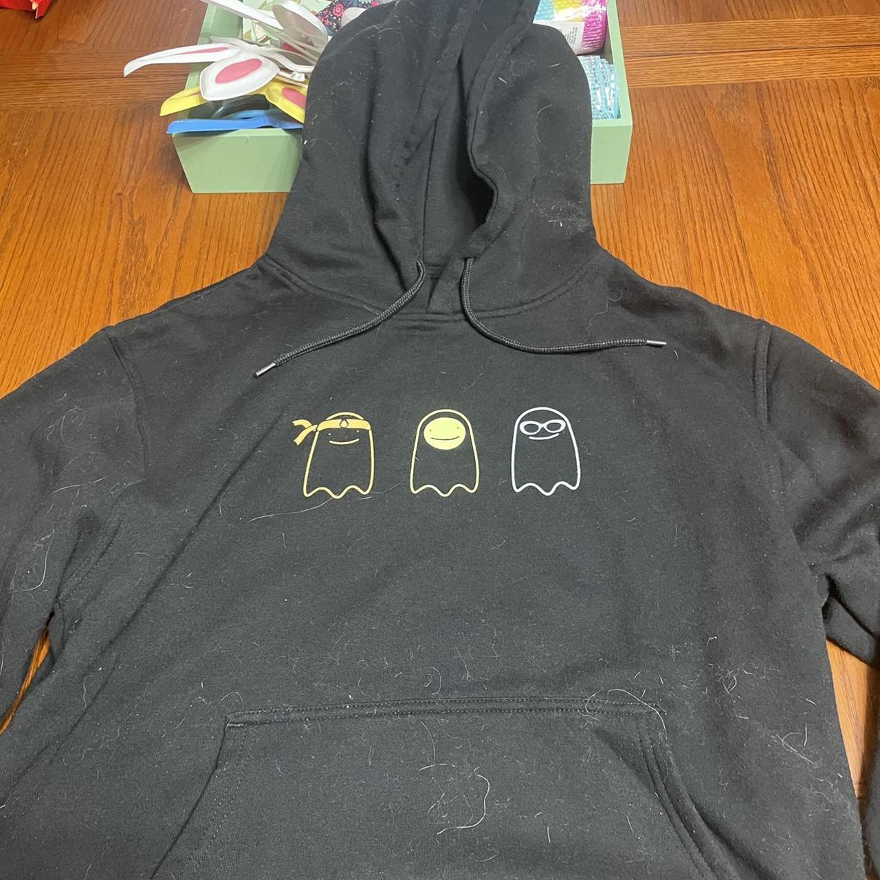 dream team halloween merch, medium & green dream... - Depop