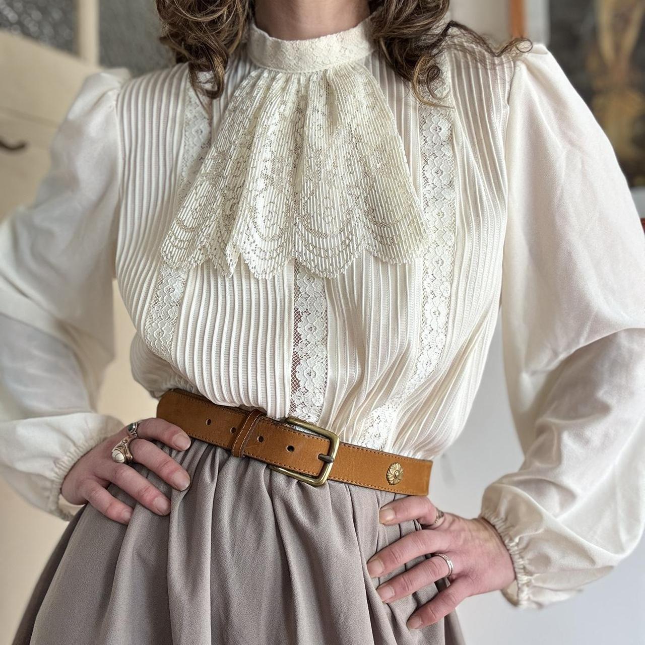 Vintage Jennifer Gee Cream Lace Detail Dress This... - Depop