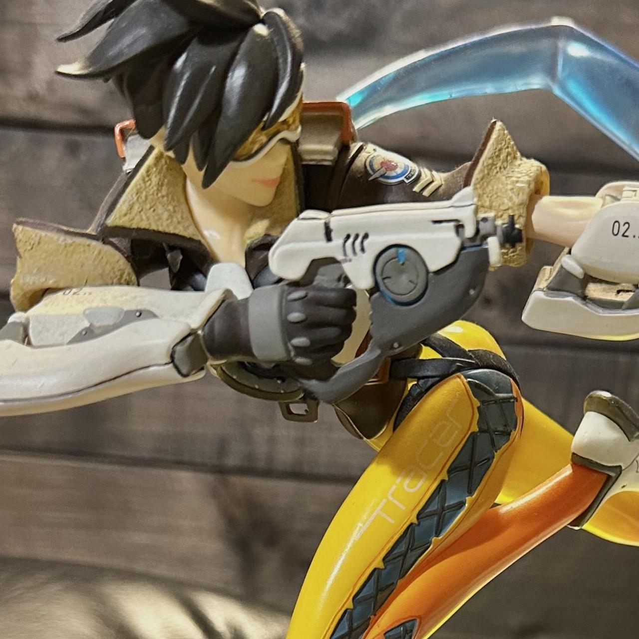 TRACER STATUE ORIGINAL FACE V1 -Limited Ed. Blizzard... - Depop