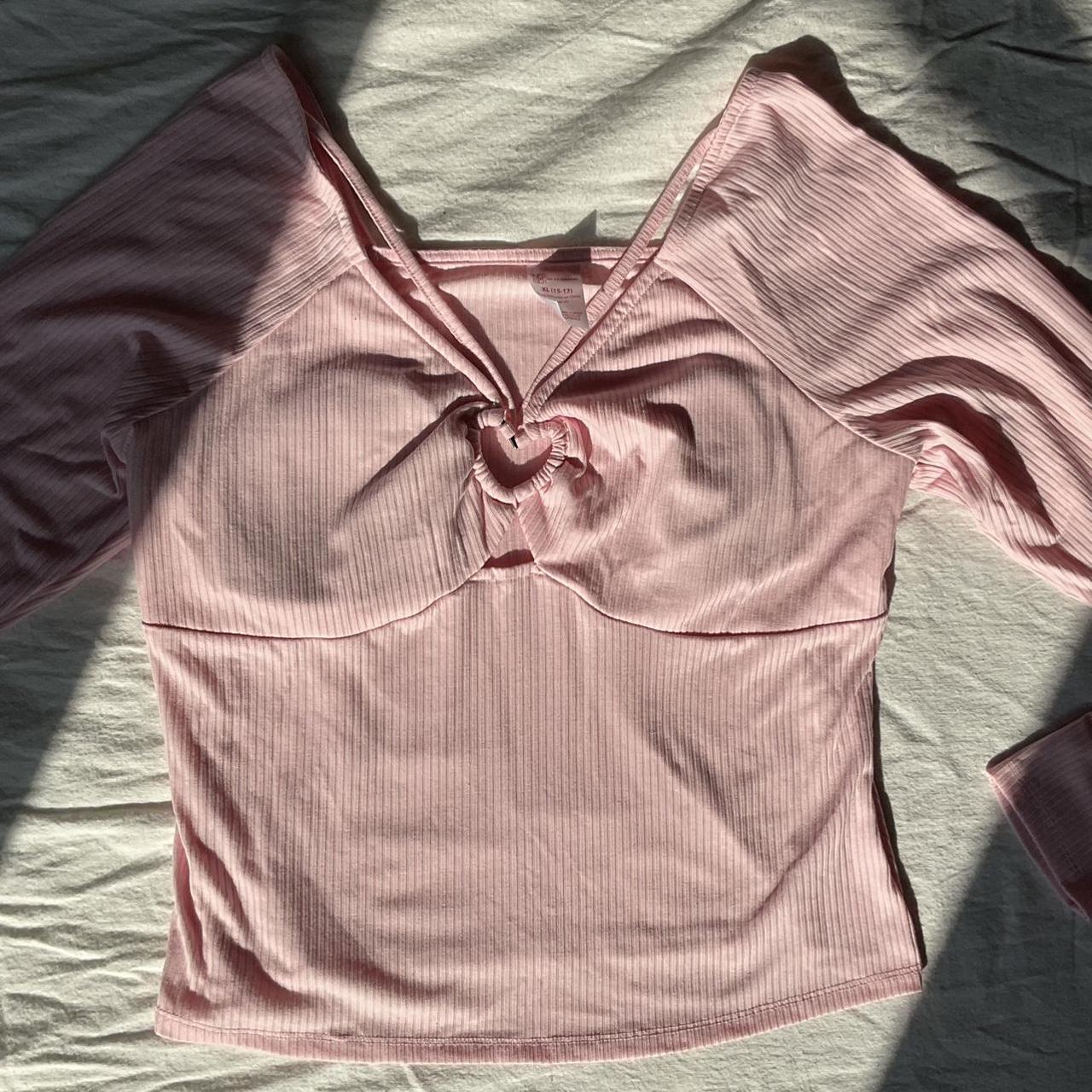 Pink heart top, never worn, grabbed the wrong size - Depop