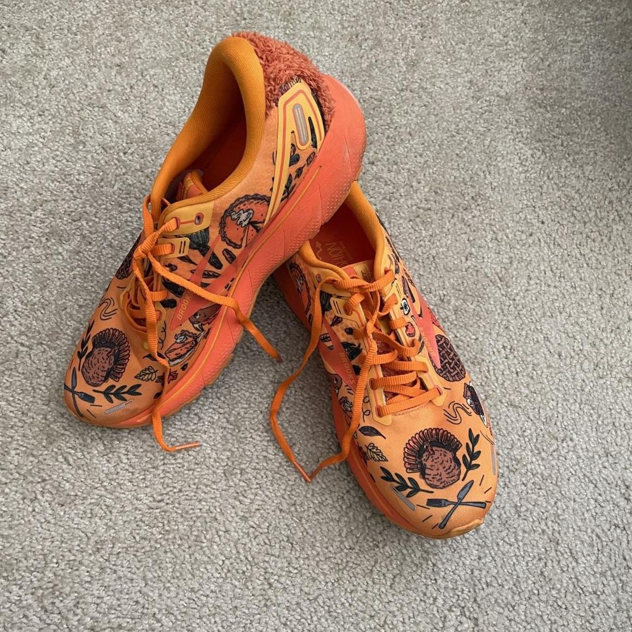 Brooks Turkey Trot Shoes Running shoes Size... - Depop