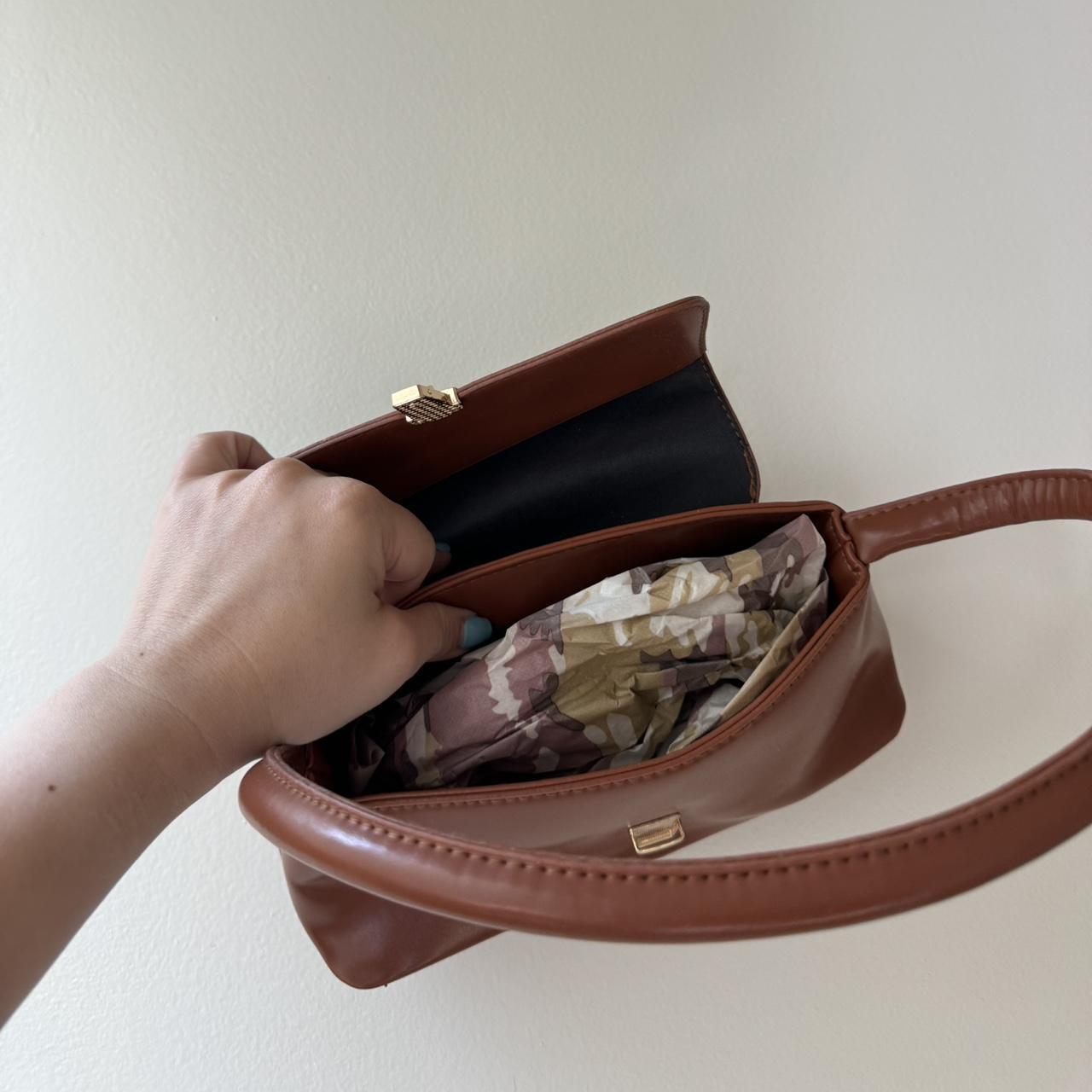 Carmel colored over the shoulder bag #trendy #brownbag - Depop