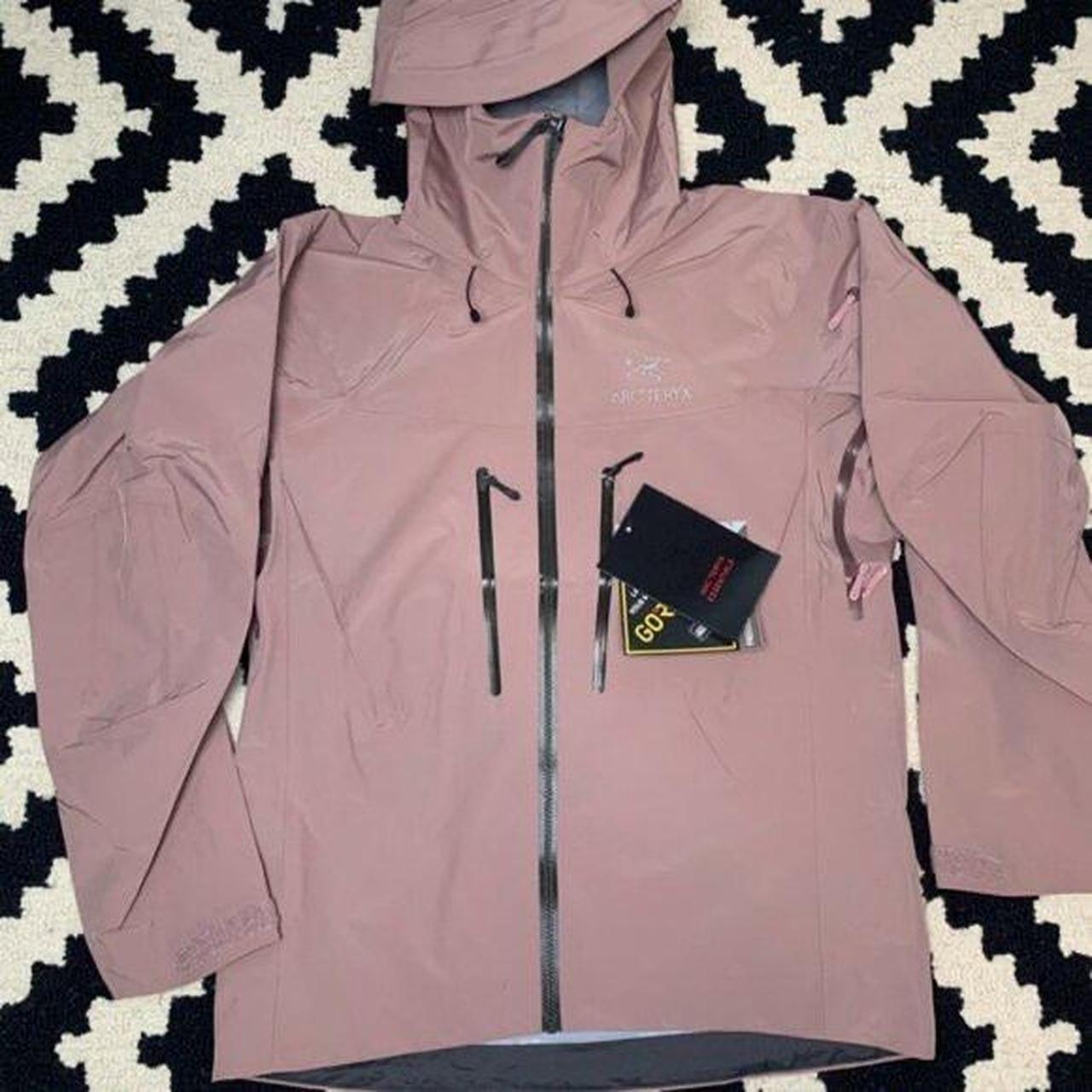 Arcteryx Alpha SV Gortex Jacket Mens Large ... - Depop