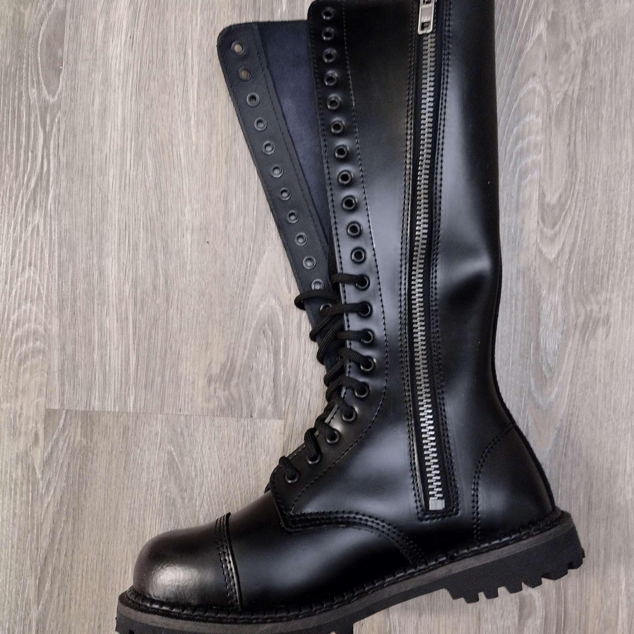 Demonia Riot-20. 20 eyelet boots, with 150 inch... - Depop