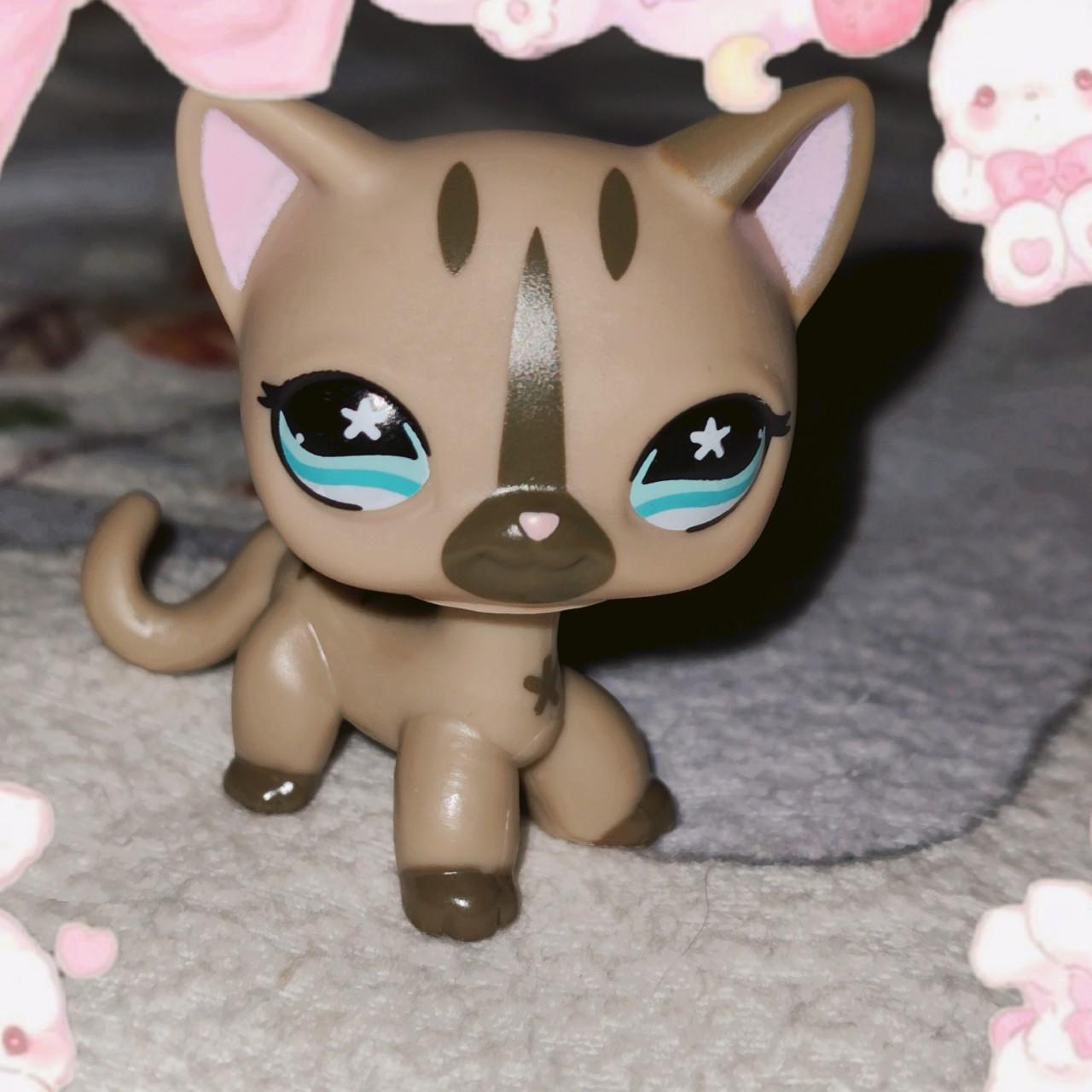 AFTERMARKET Pet Shop LPS Shorthair Cat 1206 Grey... - Depop