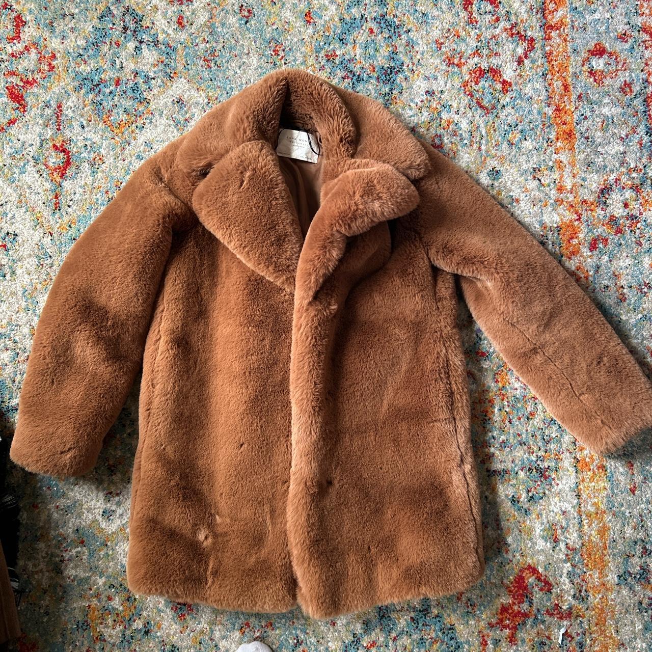 Chic and Cozy Zara Fur Coat (S) for all occasions... - Depop
