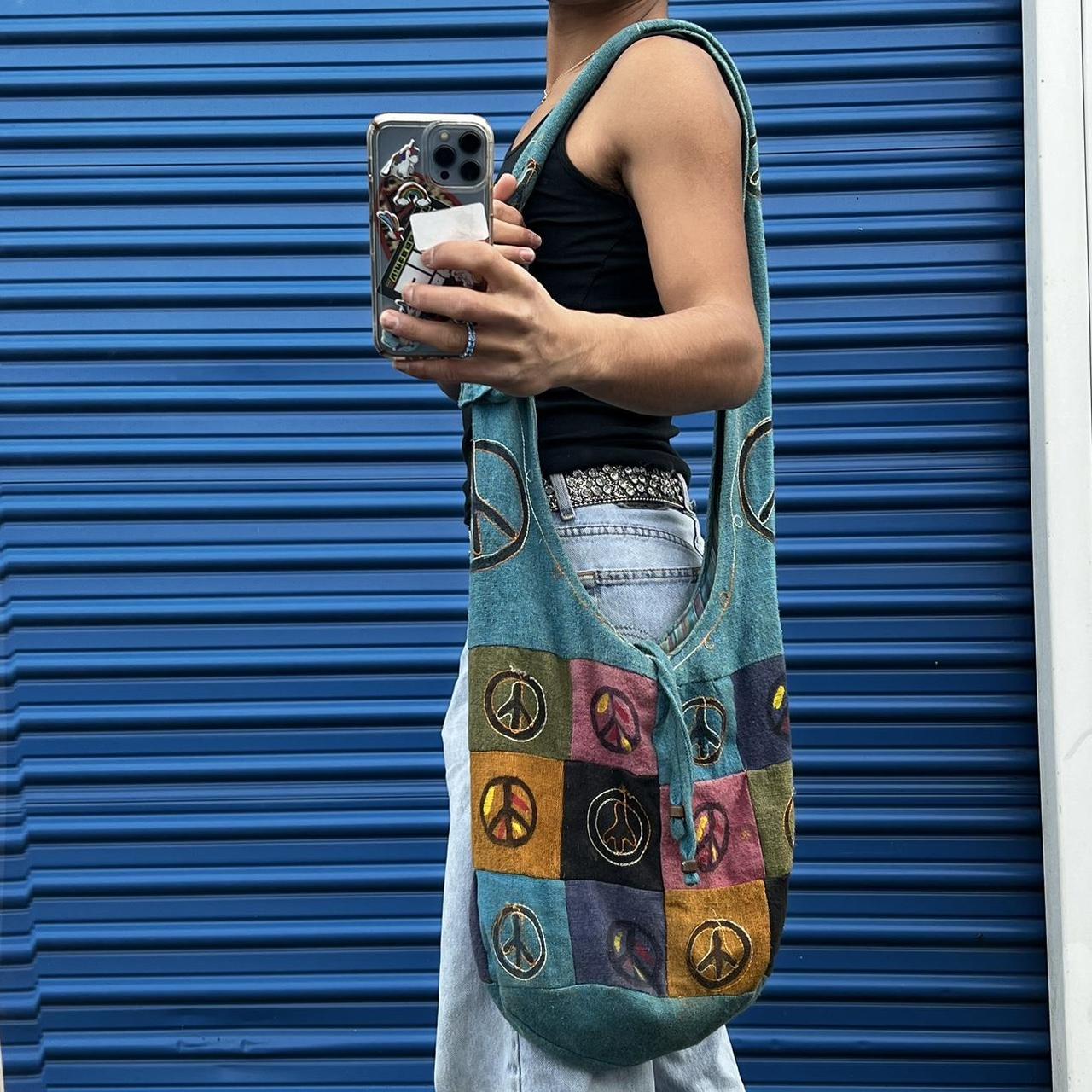 Vintage Y2K Cross Body Bag ️amazing design... - Depop