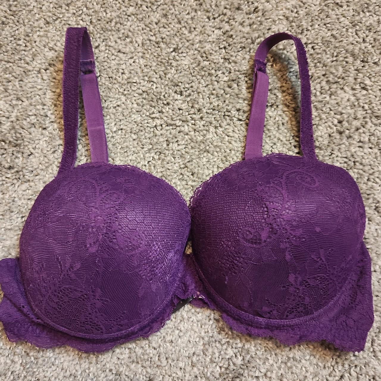 Purple padded bra, never worn - Depop