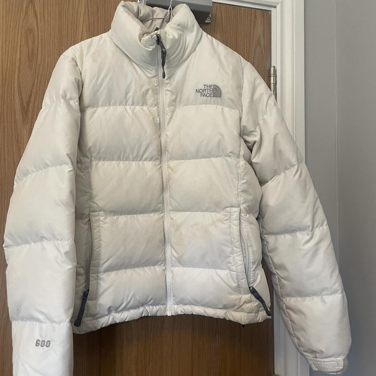 Vintage white north face puffer jacket Perfect... - Depop