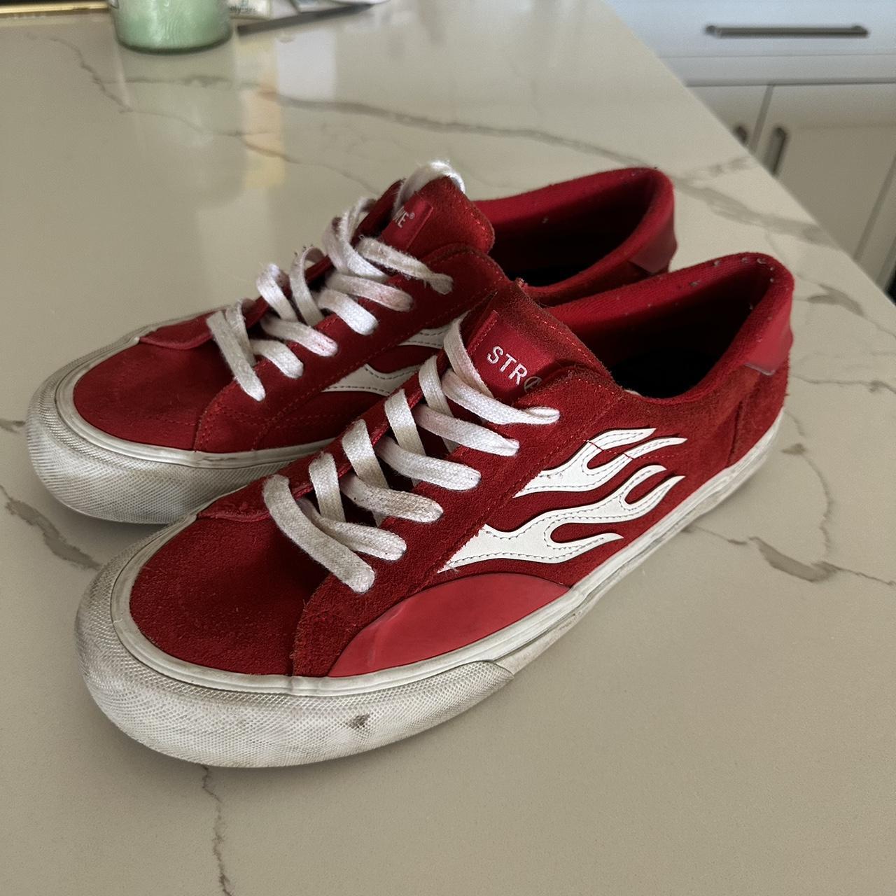 Straye Sneakers - Depop