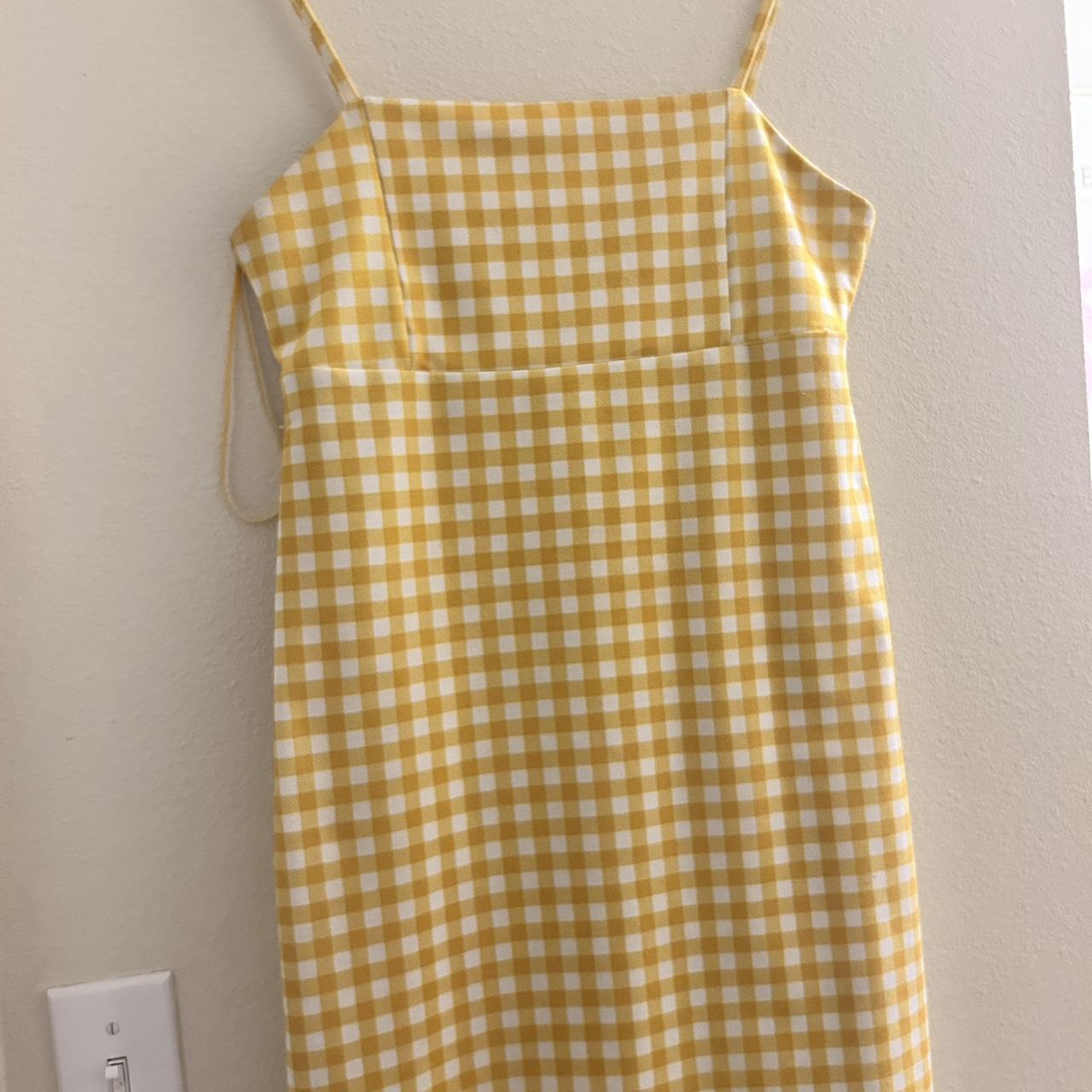 Short yellow checkered dress! :) size M. Worn once... - Depop