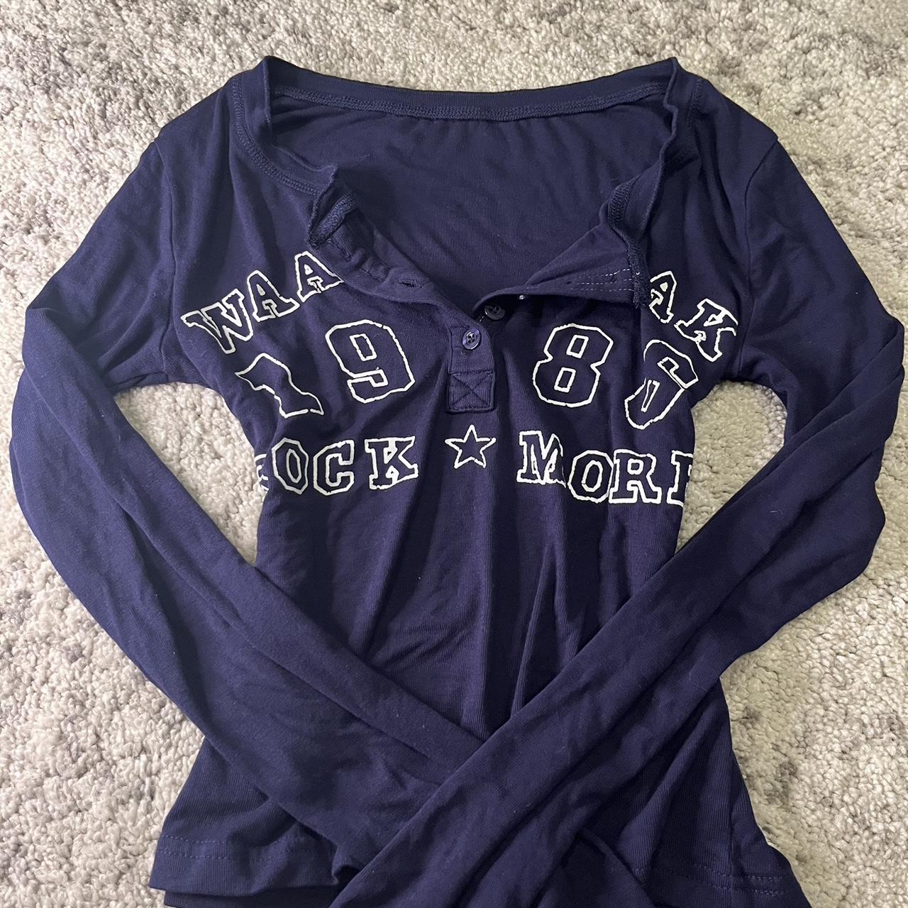 vintage y2k blue tee no tag - Depop