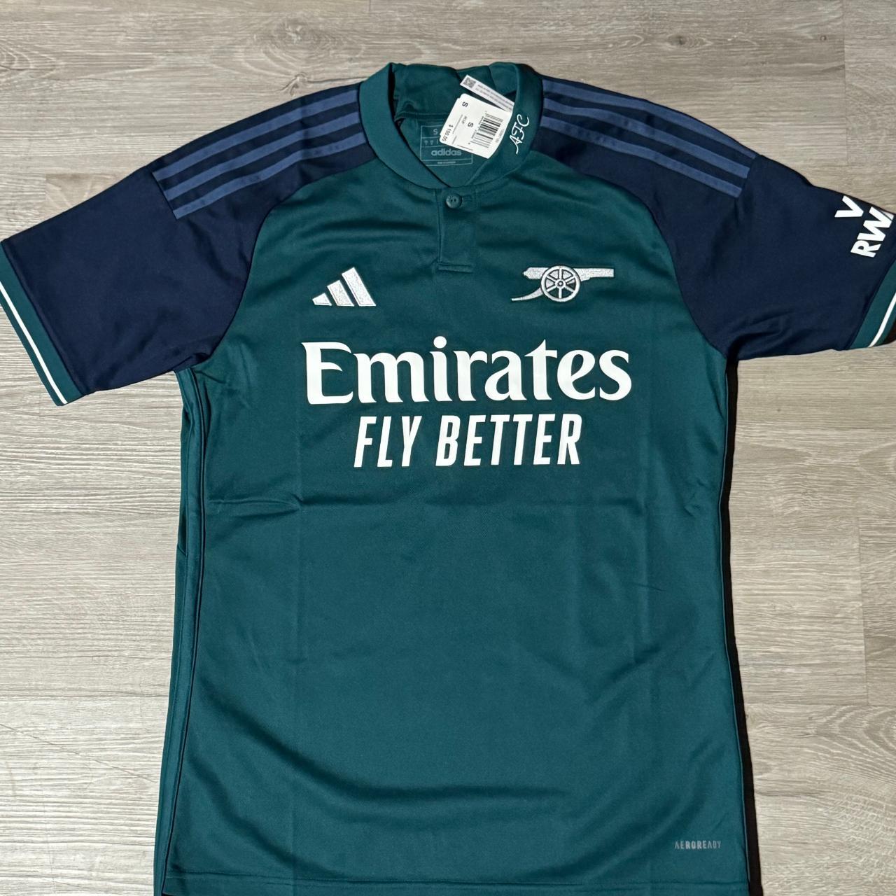 Saka BNWT Arsenal Jersey 23/24 Third Mens Soccer... - Depop