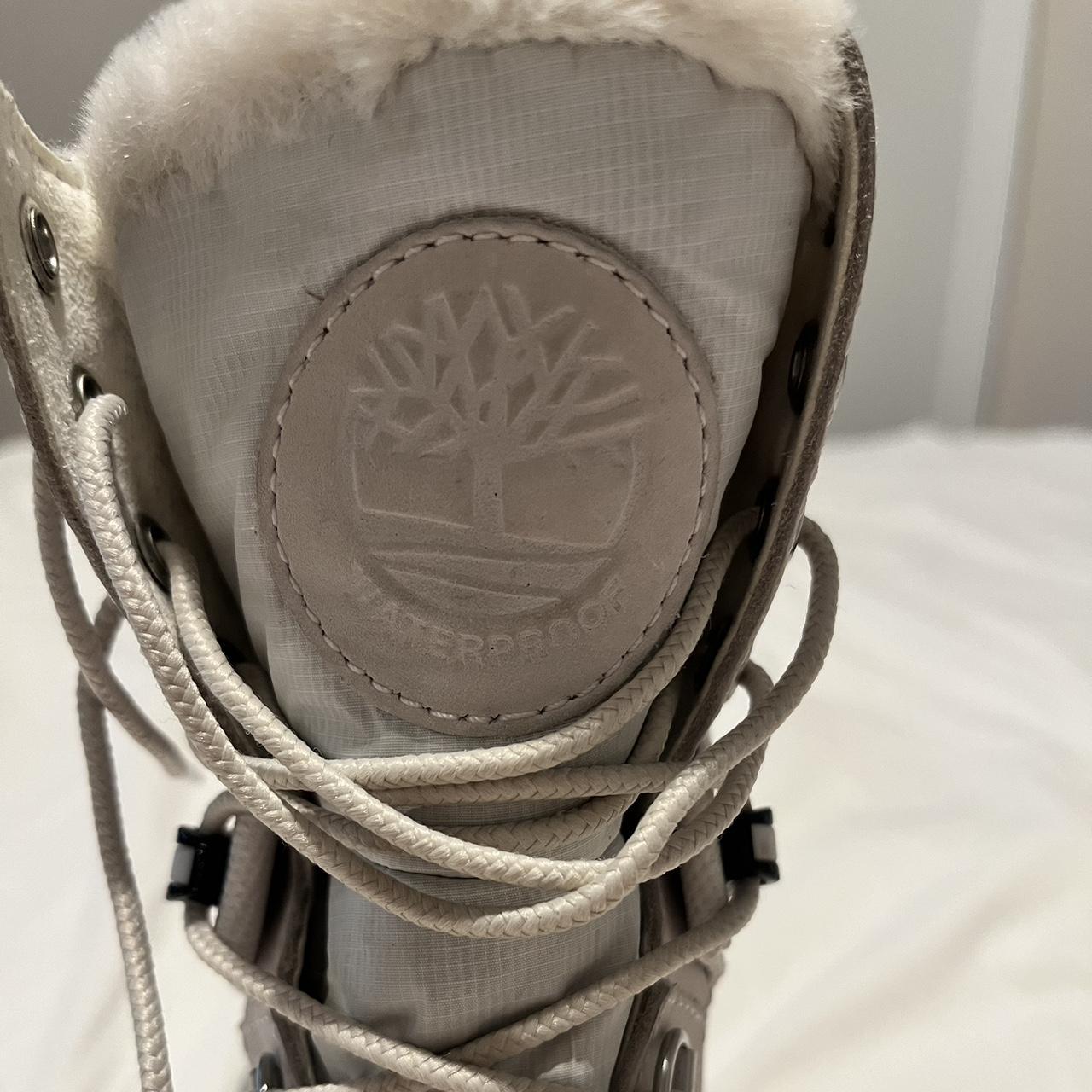 Women’s Timberland snow boots size 8.5 super... - Depop