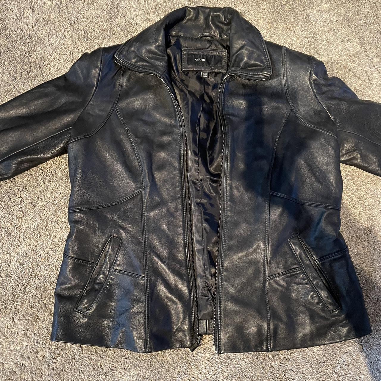 XL Avanti genuine leather jacket. Fantastic... - Depop