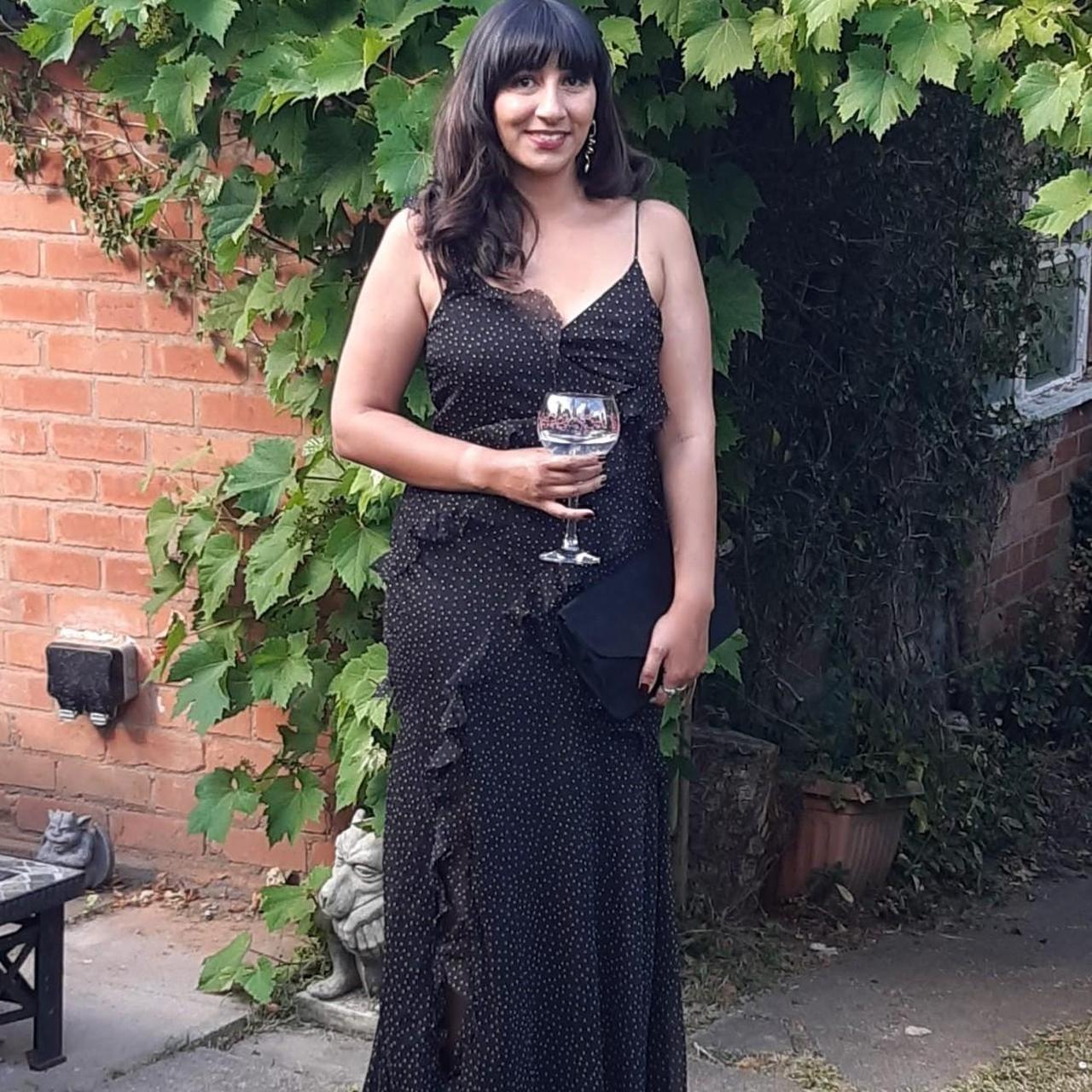 Absolutely stunning dress, so flattering, worn once... - Depop