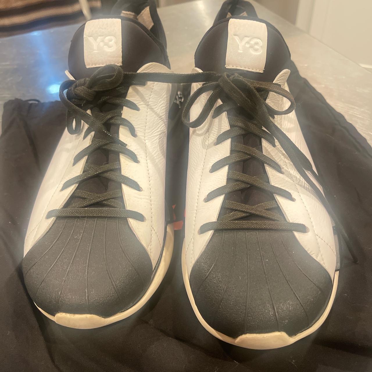 #y3 honja low in black and white. - Depop