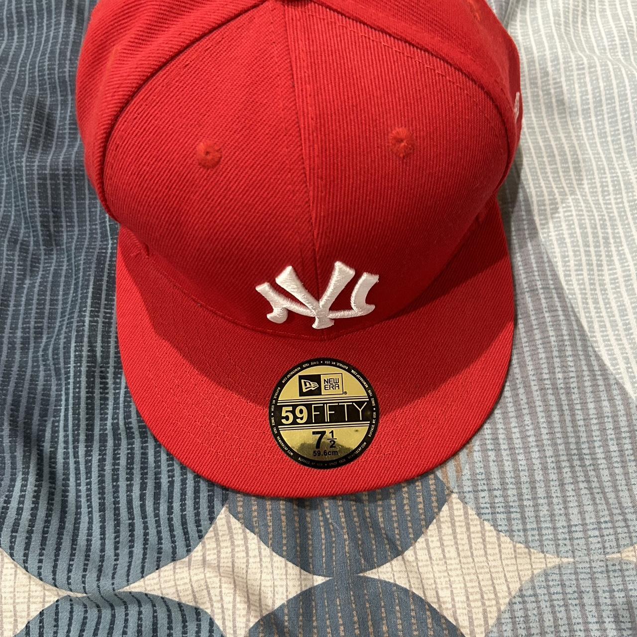 Red new era fitted hat size 71/2 brand new - Depop