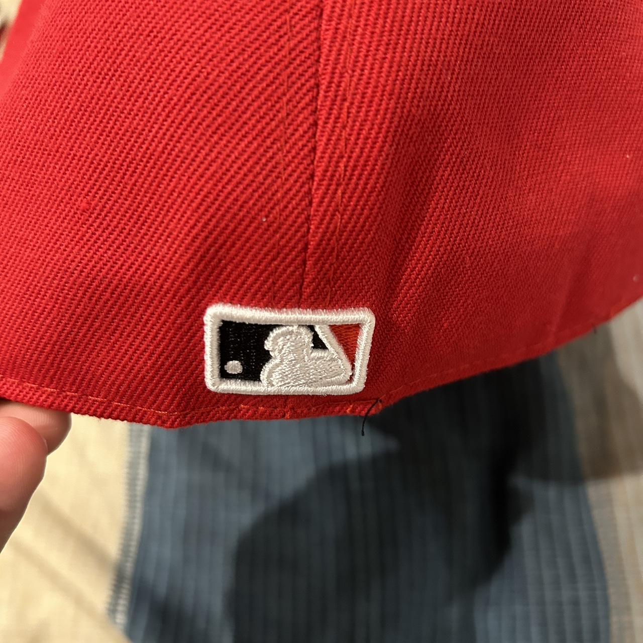 Red new era fitted hat size 71/2 brand new - Depop