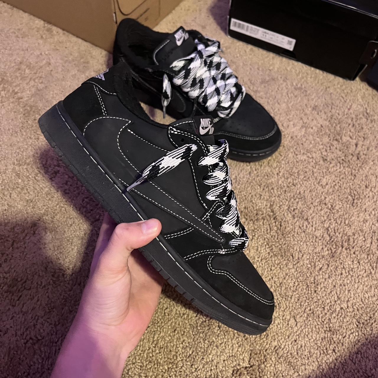 Jordan 1 low travis scott phantoms worn like 4 times - Depop
