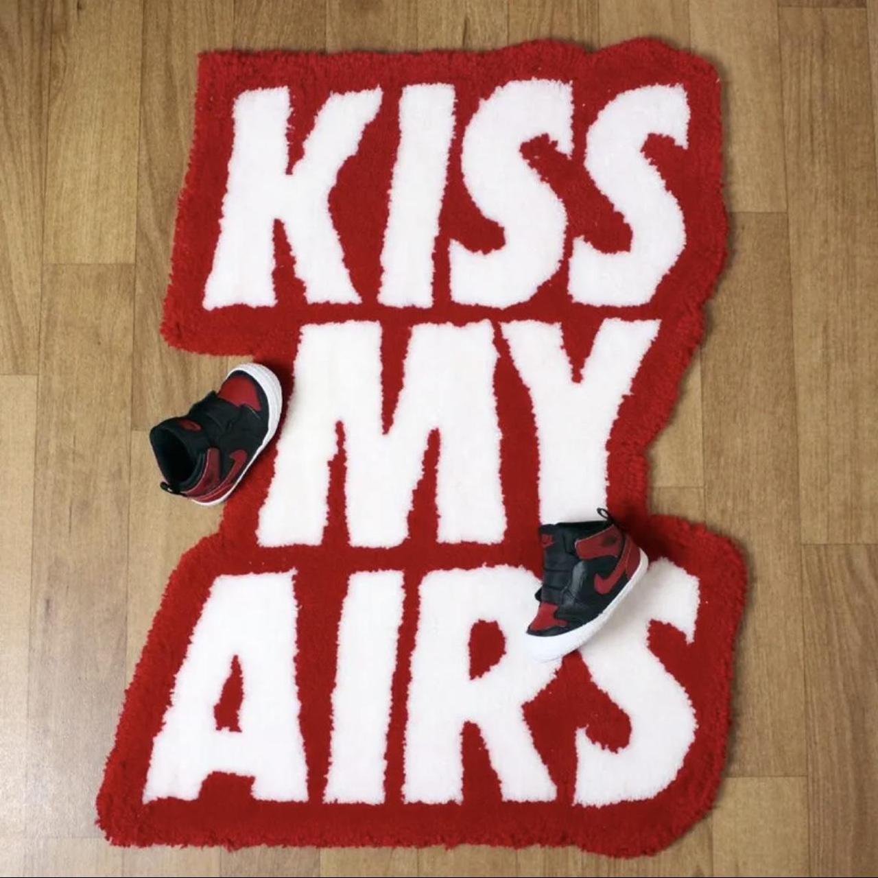 ‘Kiss my airs ‘ rug Red and white 55x70cm - Depop