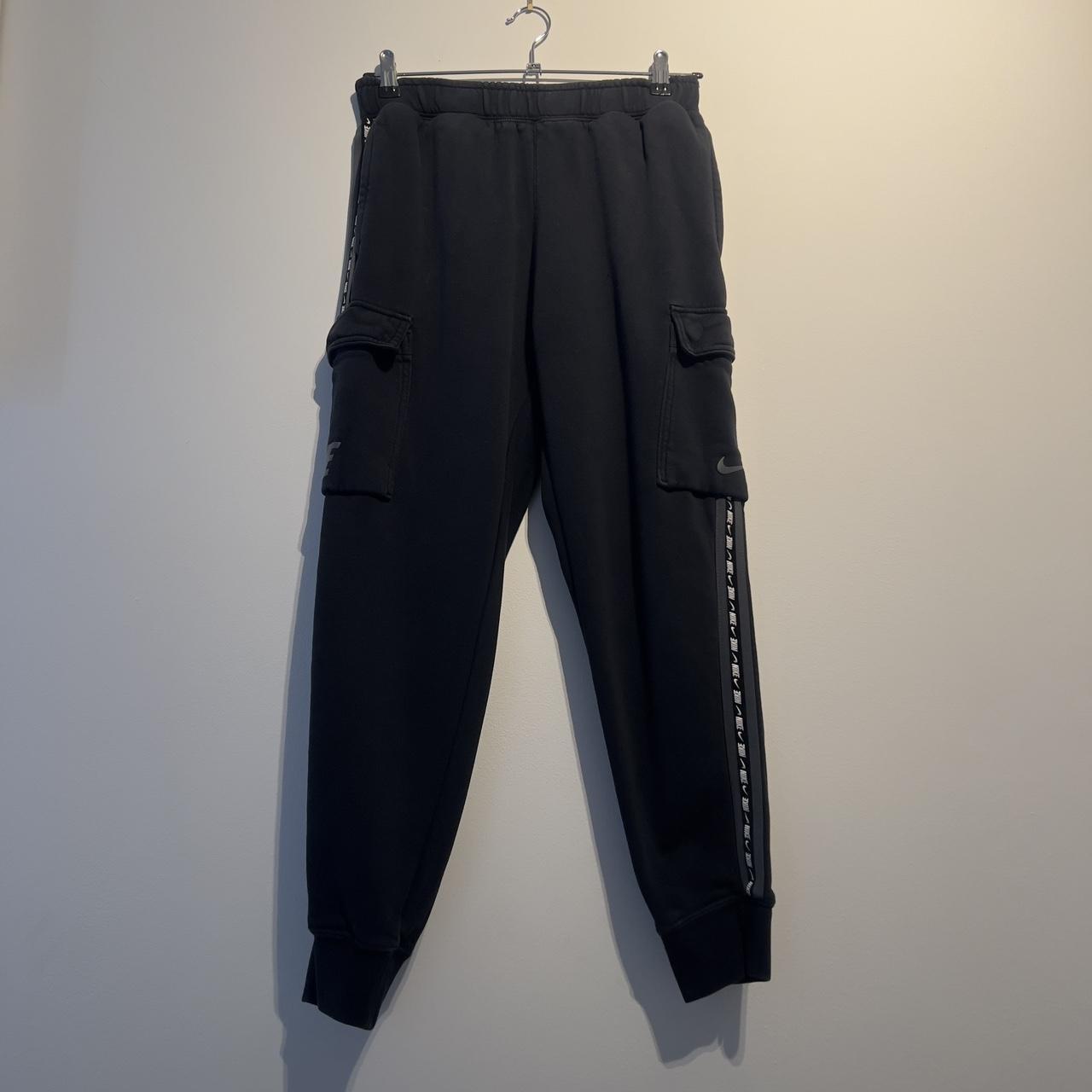 Men’s Nike Cargo Sweatpants - Only worn a few times,... - Depop