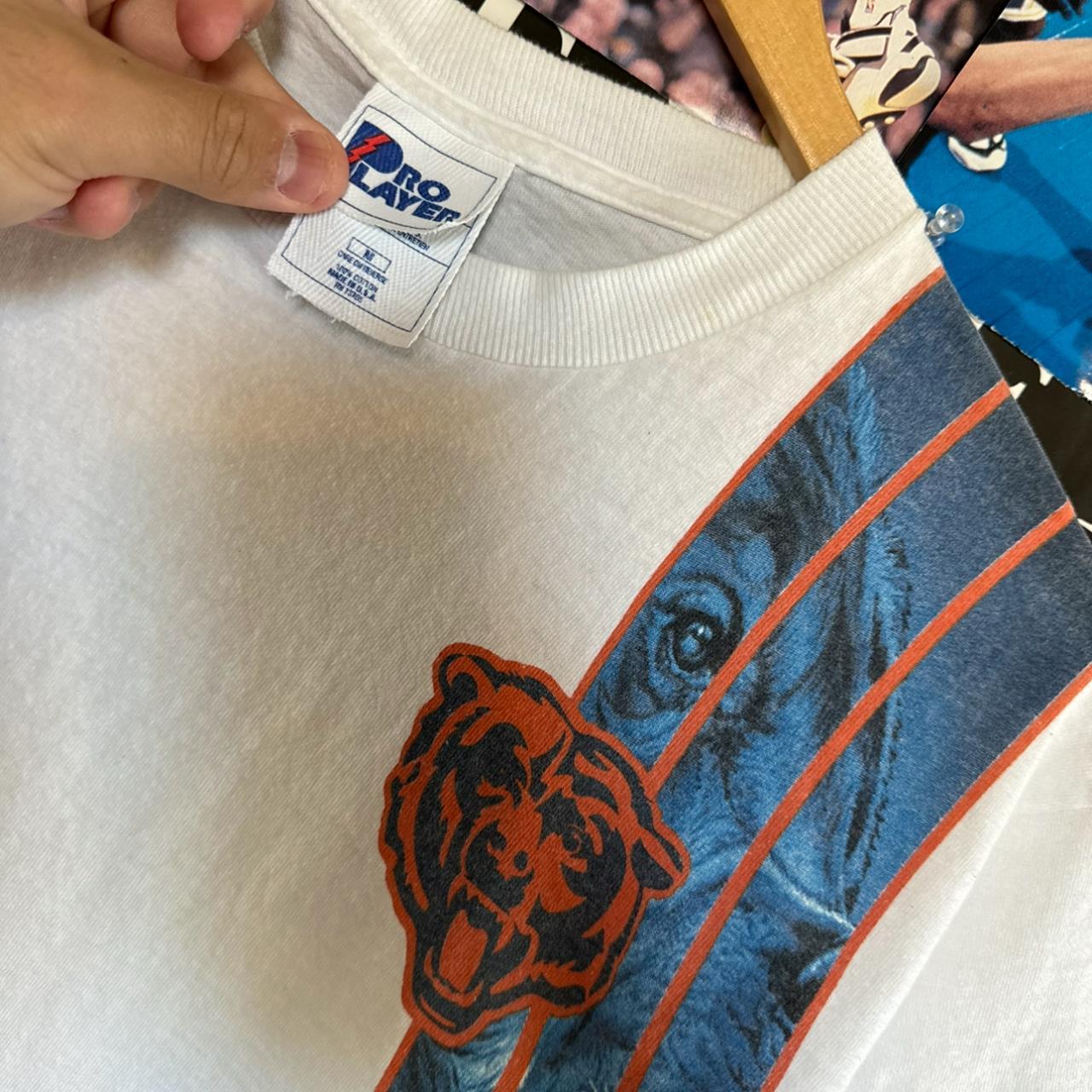 Vintage Chicago Bears Pro Player T-Shirt Size... - Depop