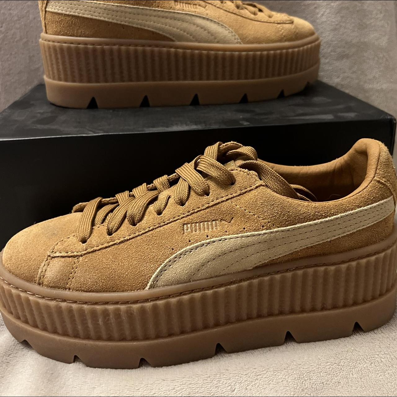 Puma Women's Tan Trainers | Depop