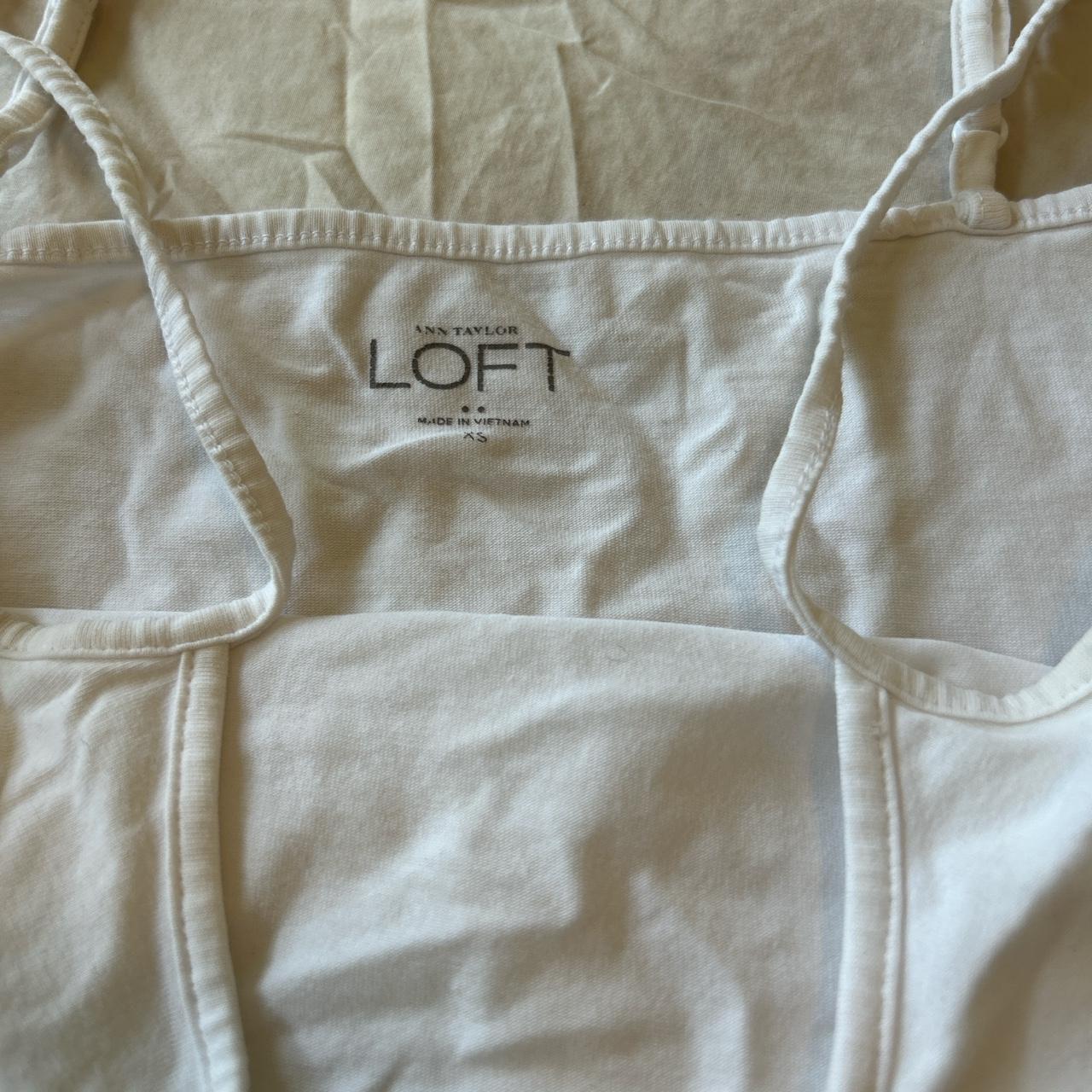 White cami top with white bow Brand Loft Size xsmall - Depop