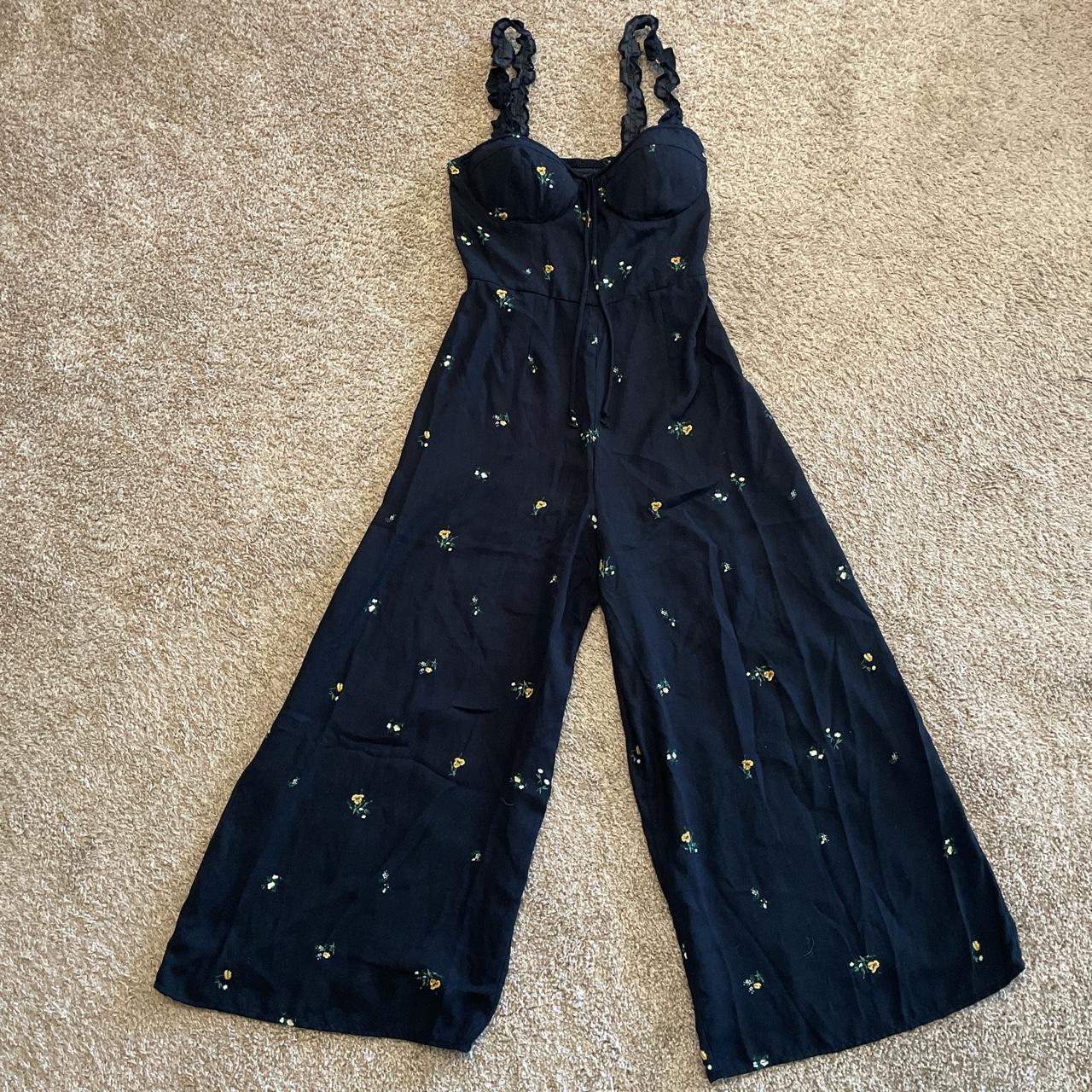 Wild fable Floral Strappy Bra Cup Jumpsuit | Really... - Depop