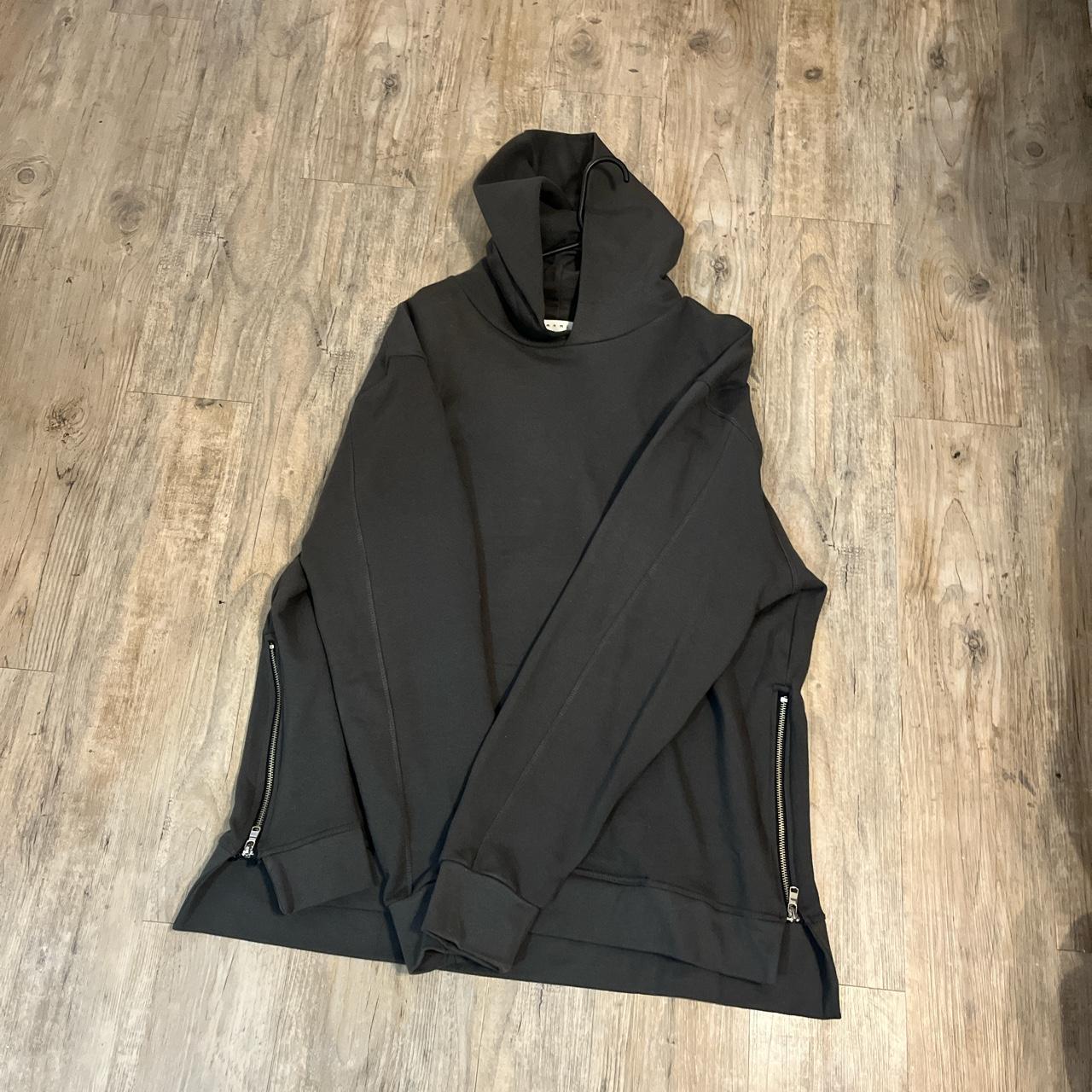 cool mnml thick Size zip hoodie Fits more like an... - Depop
