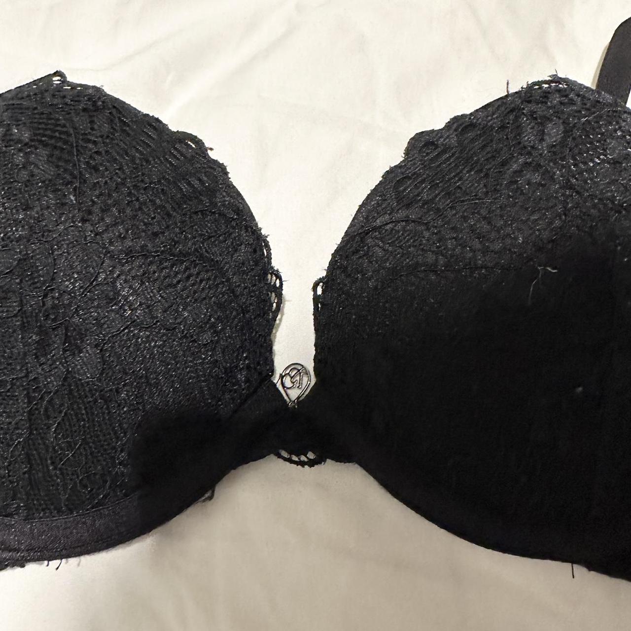 Chloe and Lola push up bra - barely been worn... - Depop