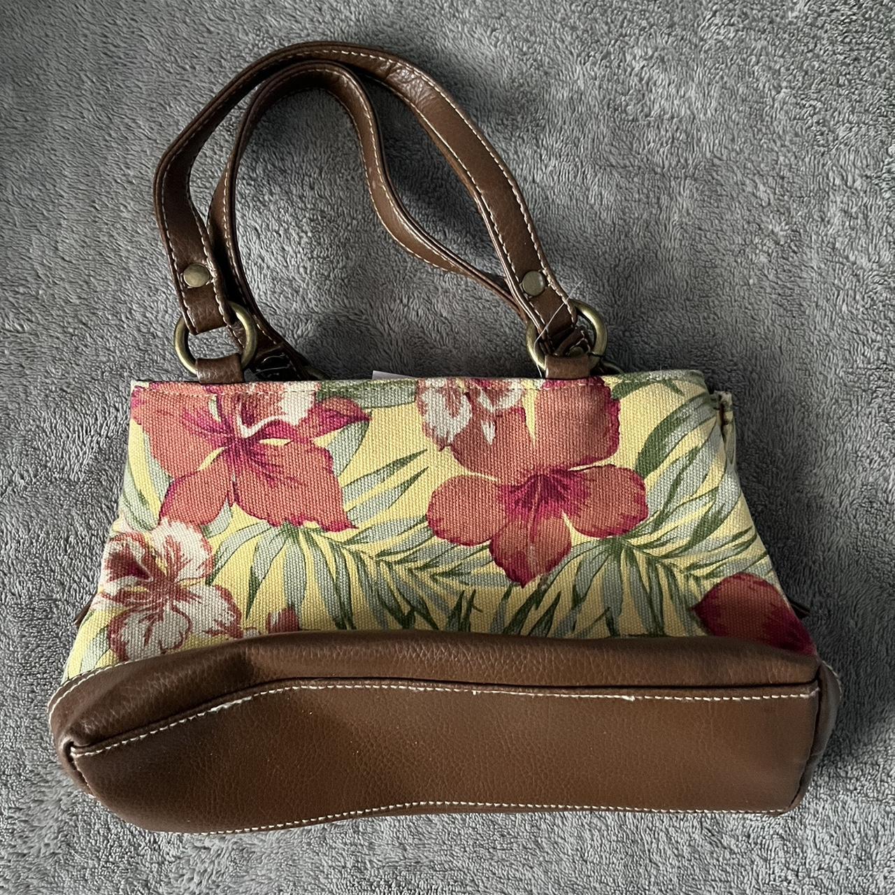 Mini Hawaiian print hand bag It is small key word... - Depop