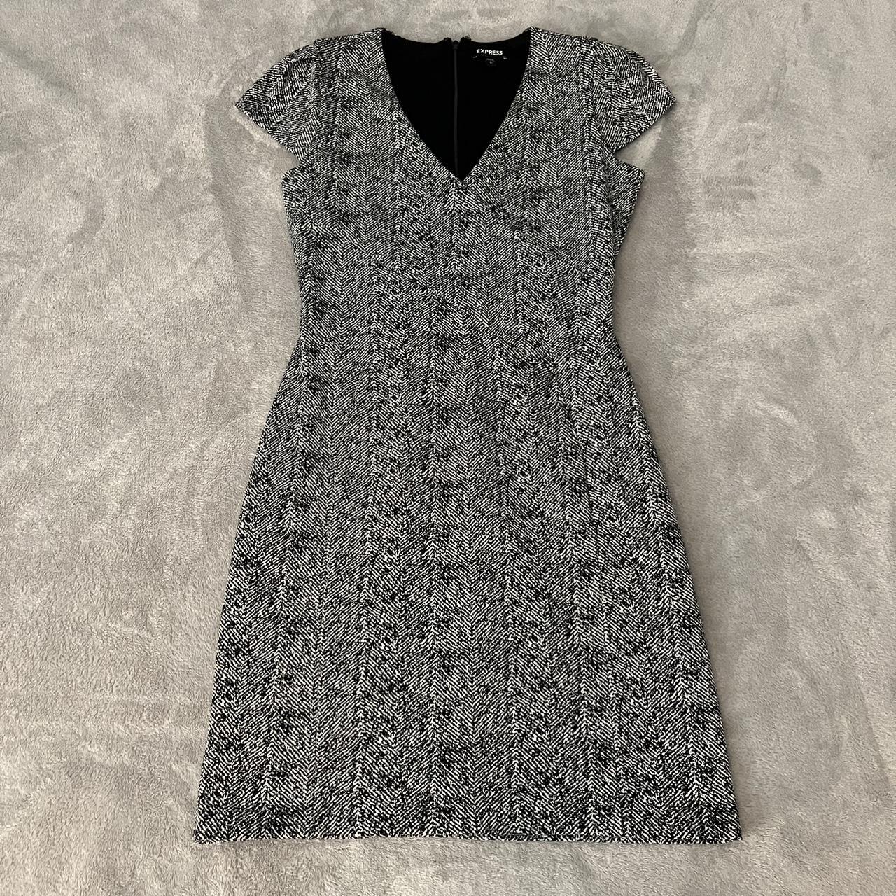 Black and white patterned Express dress. Kinda... - Depop