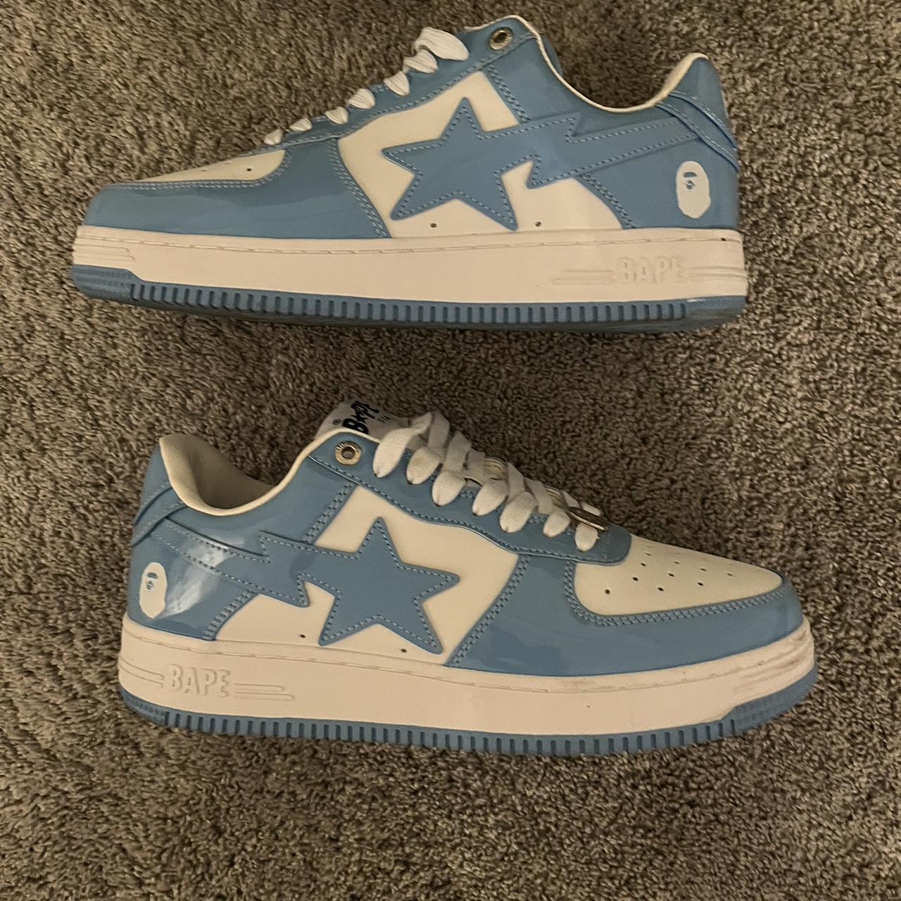 Baby blue bapes - Depop