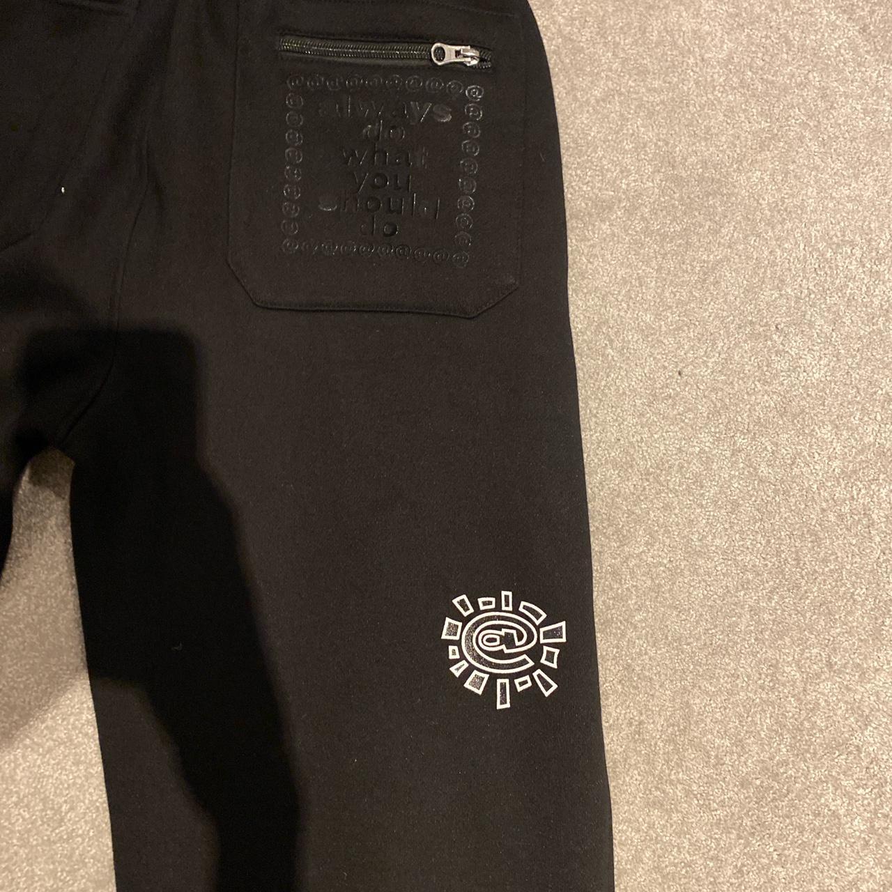 adwysd joggers size small - Depop