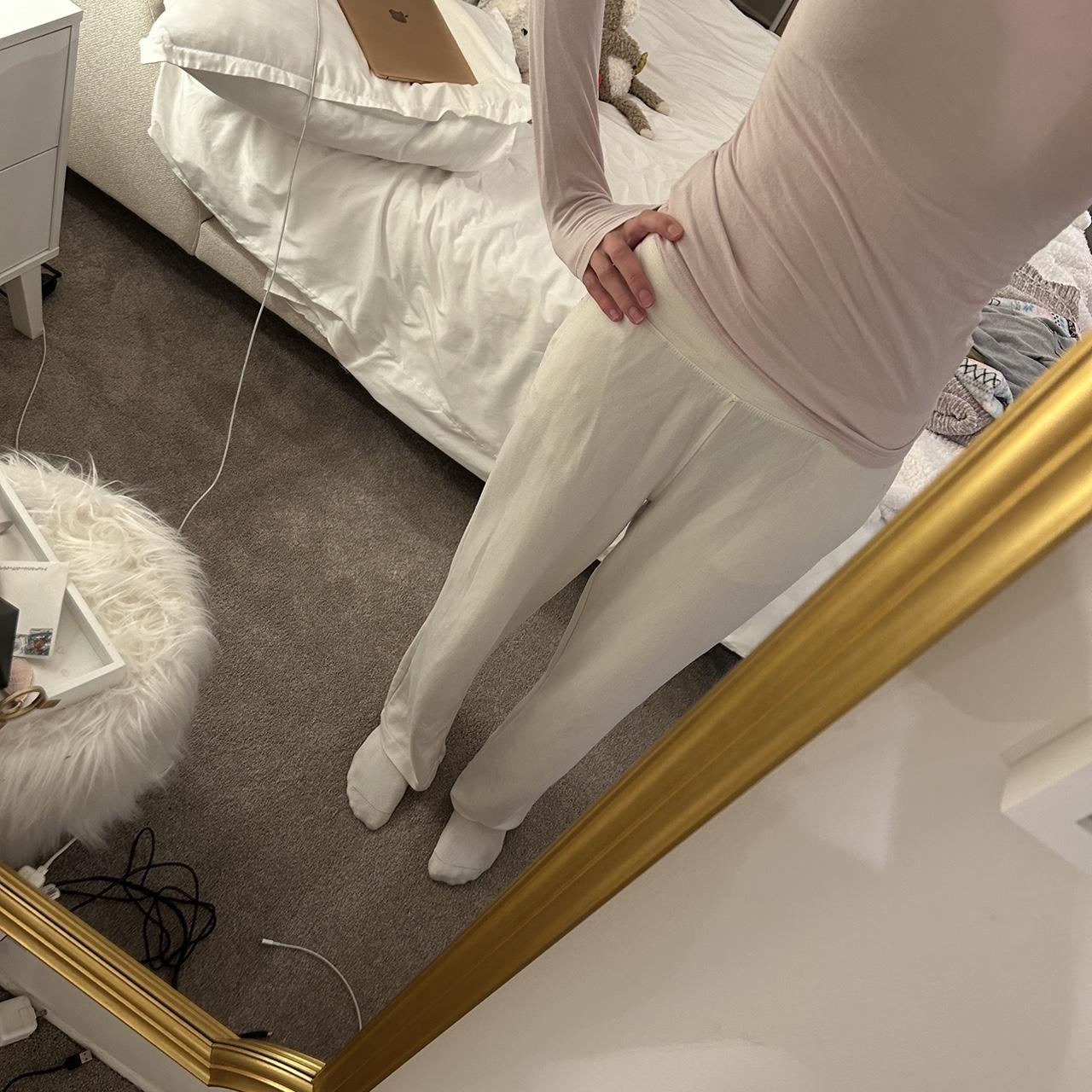 super cute alo sweatpants | perfect for working out... - Depop