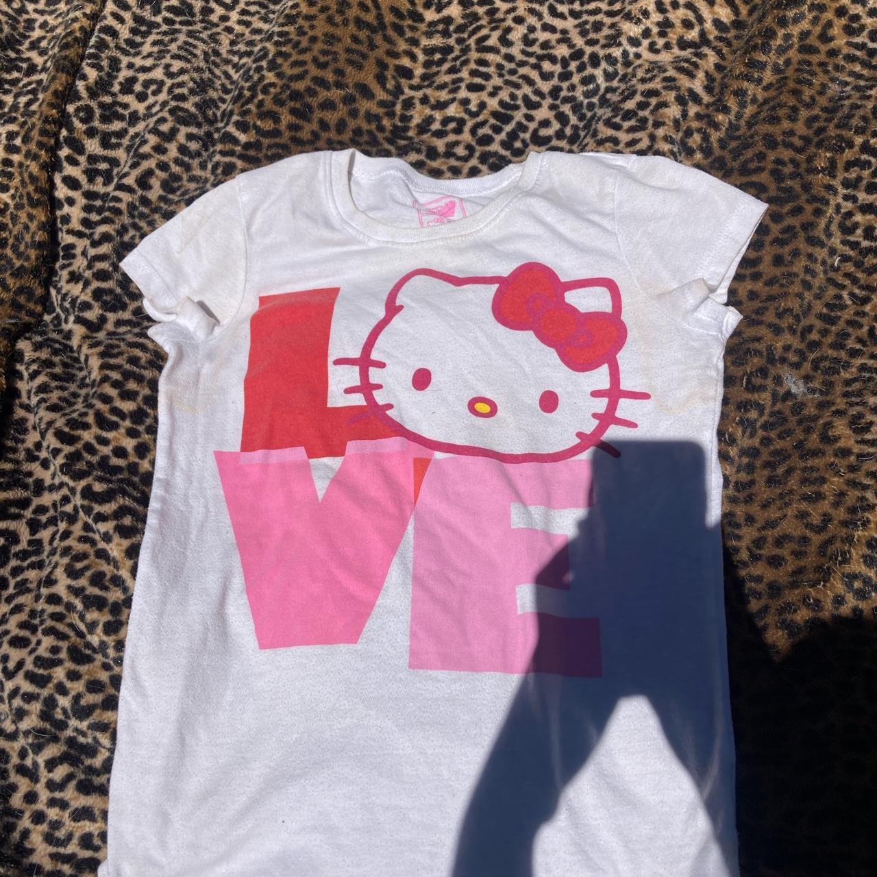 Hello kitty tee - Depop