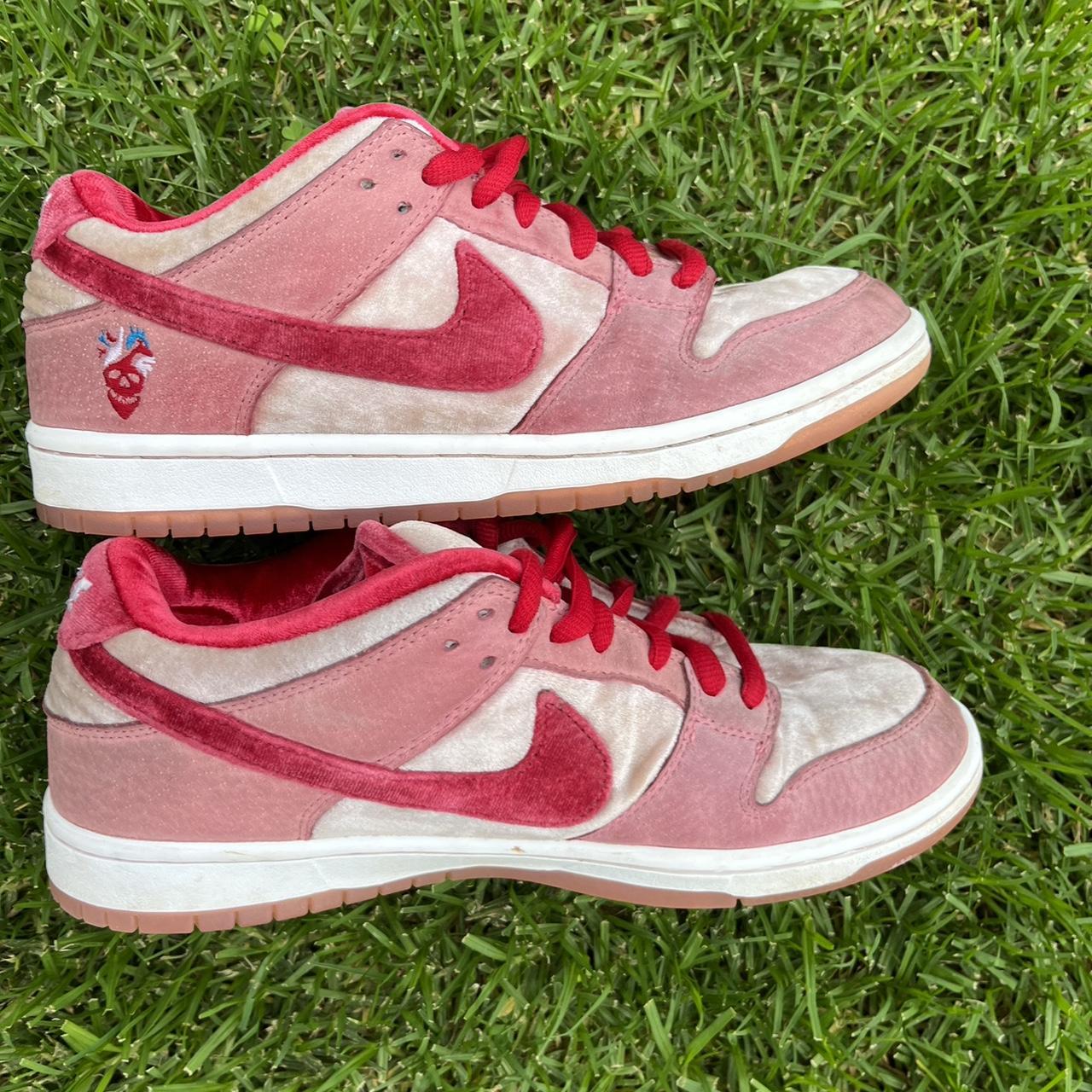 Strange love dunks size 8.5 us men’s, no box - Depop
