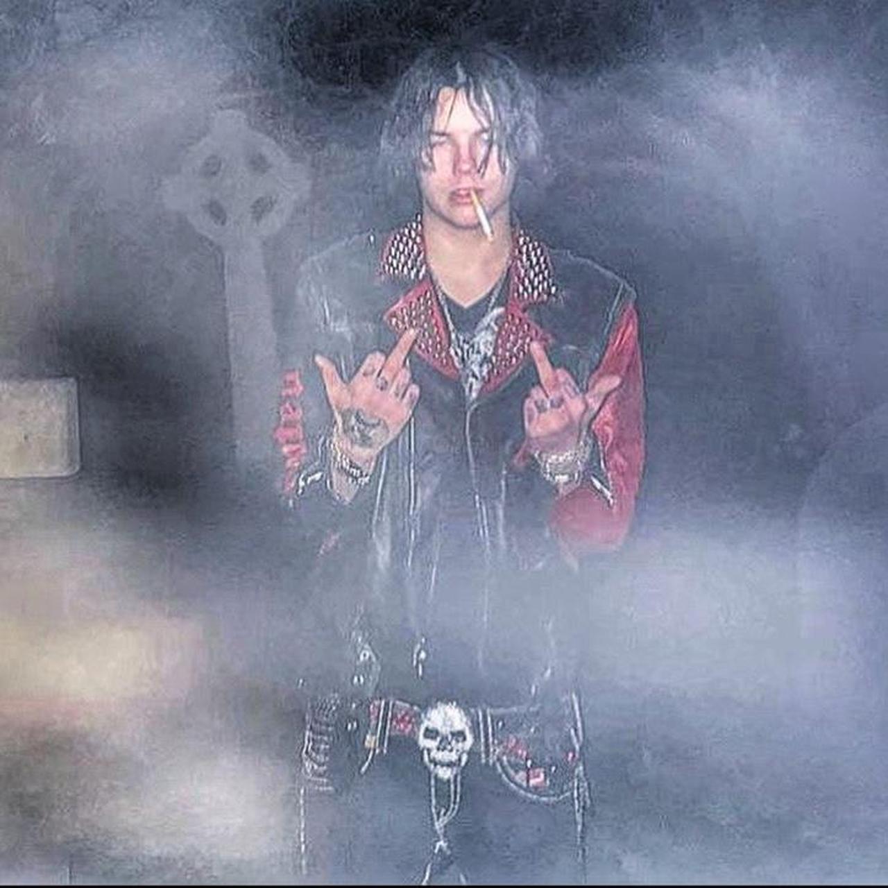 fire y2k gold crystal sematary skull belt... - Depop