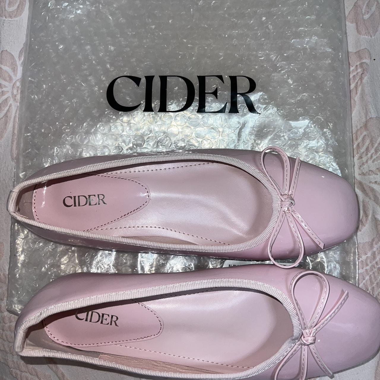 Viral cider pink coquette ballet flats size 6 Came... - Depop