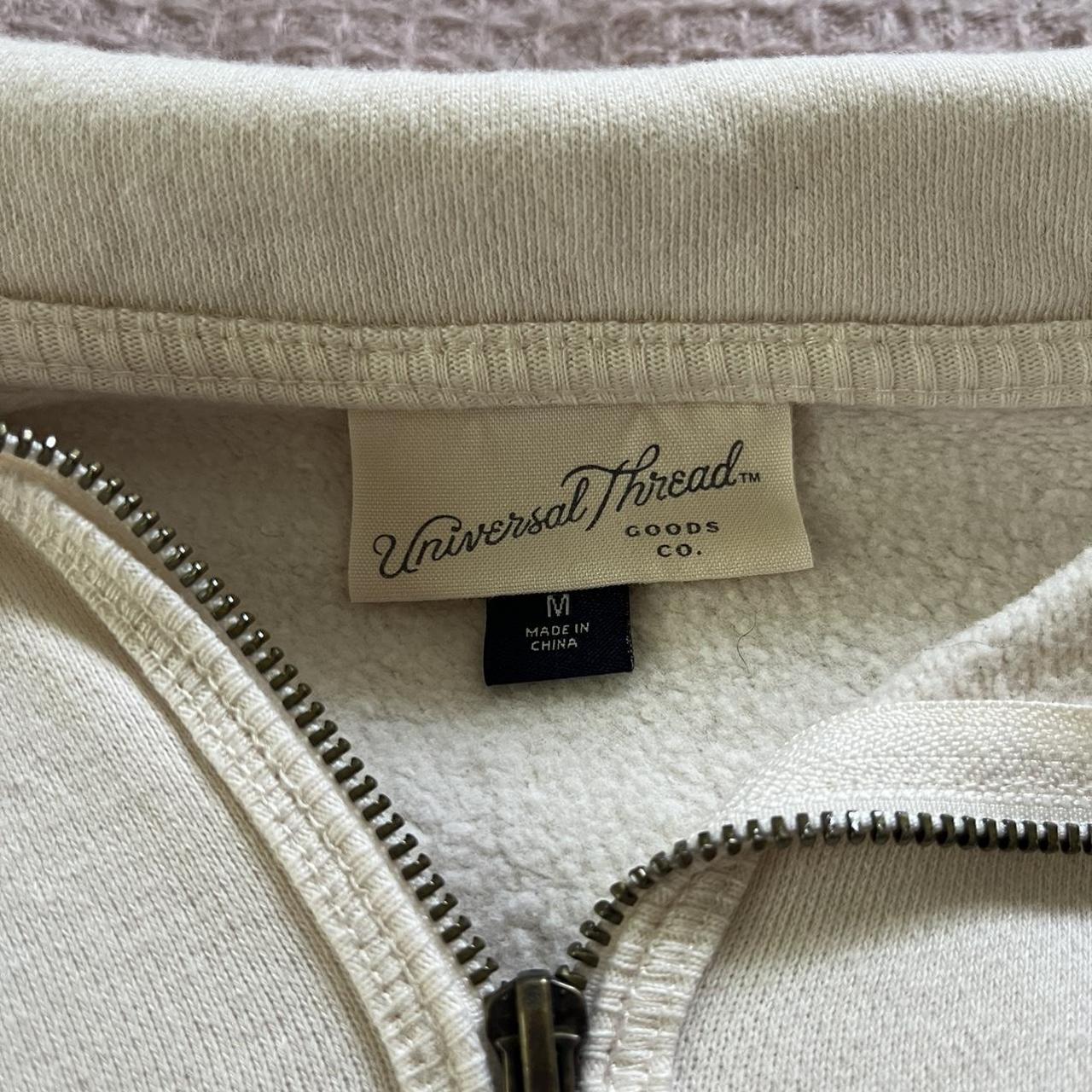 Universal Thread Women's White and Blue Sweatshirt | Depop