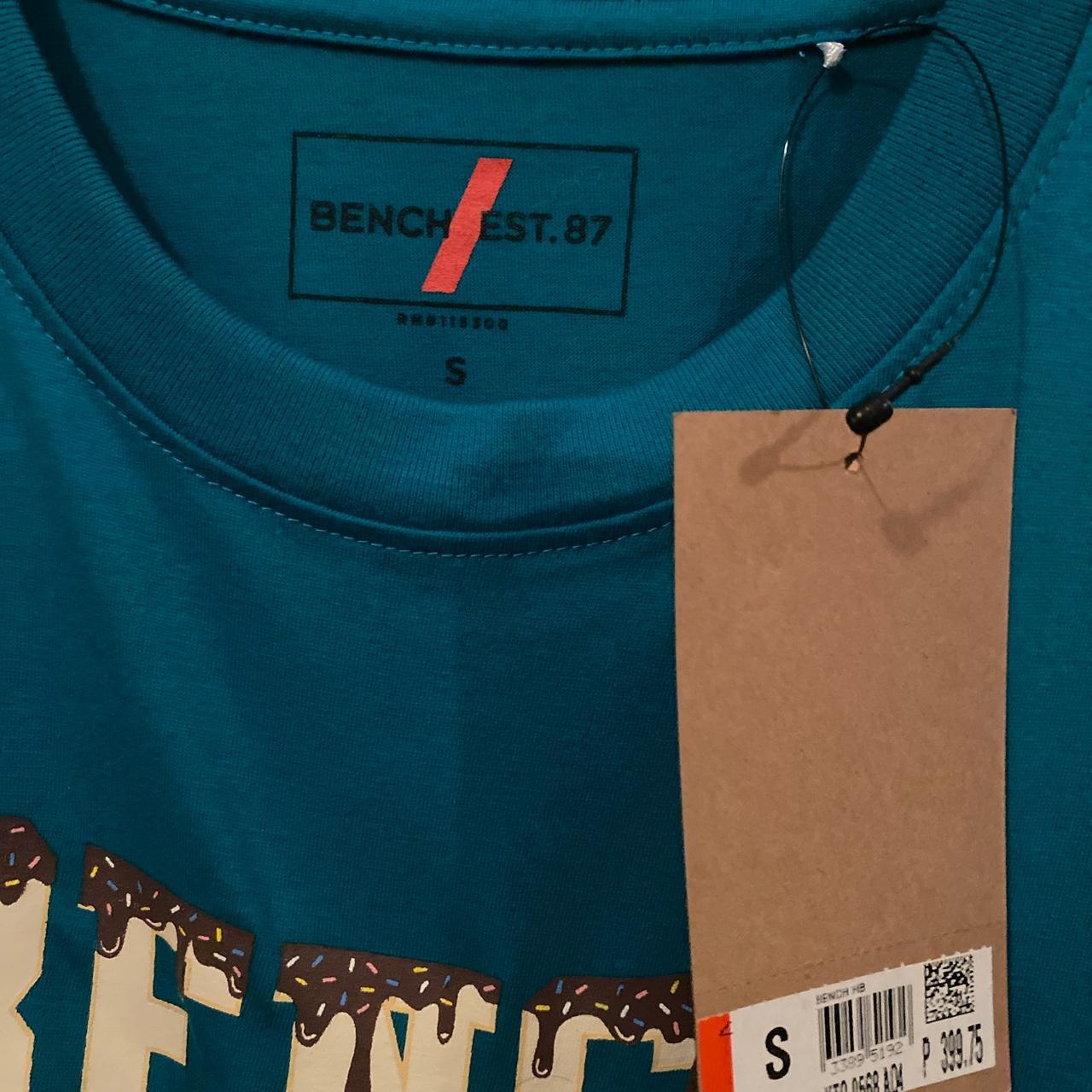 Bench Women's Blue and White T-shirt | Depop