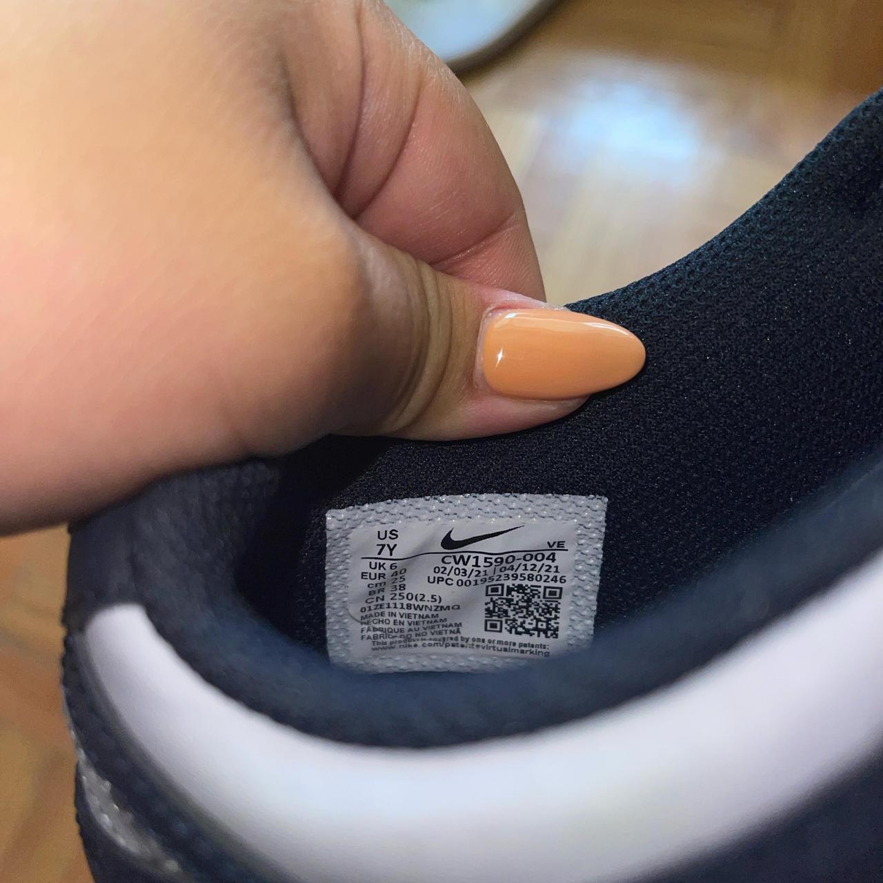 Nike Dunk Lows Georgetown Size 7Y equivalent to 7... - Depop