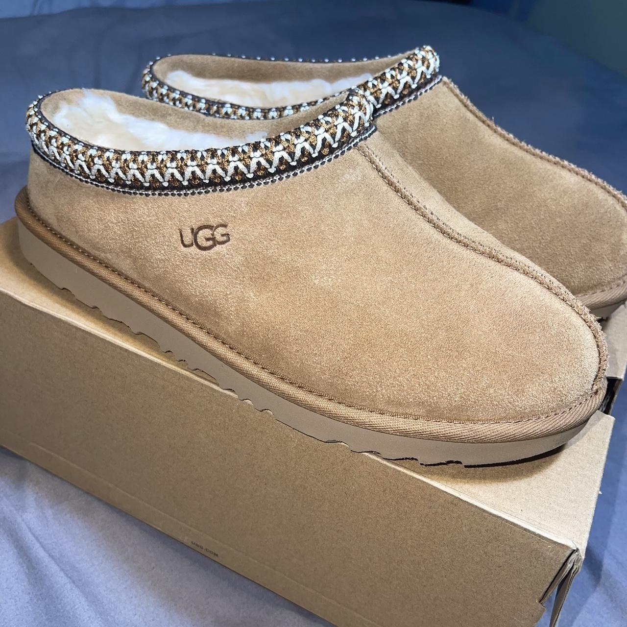 Tasman Uggs size 6 (boys grade school) Only worn to... - Depop