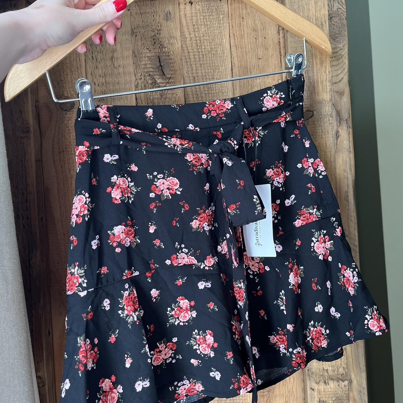Stradivarius summer skort. Brand new with tag. ... - Depop