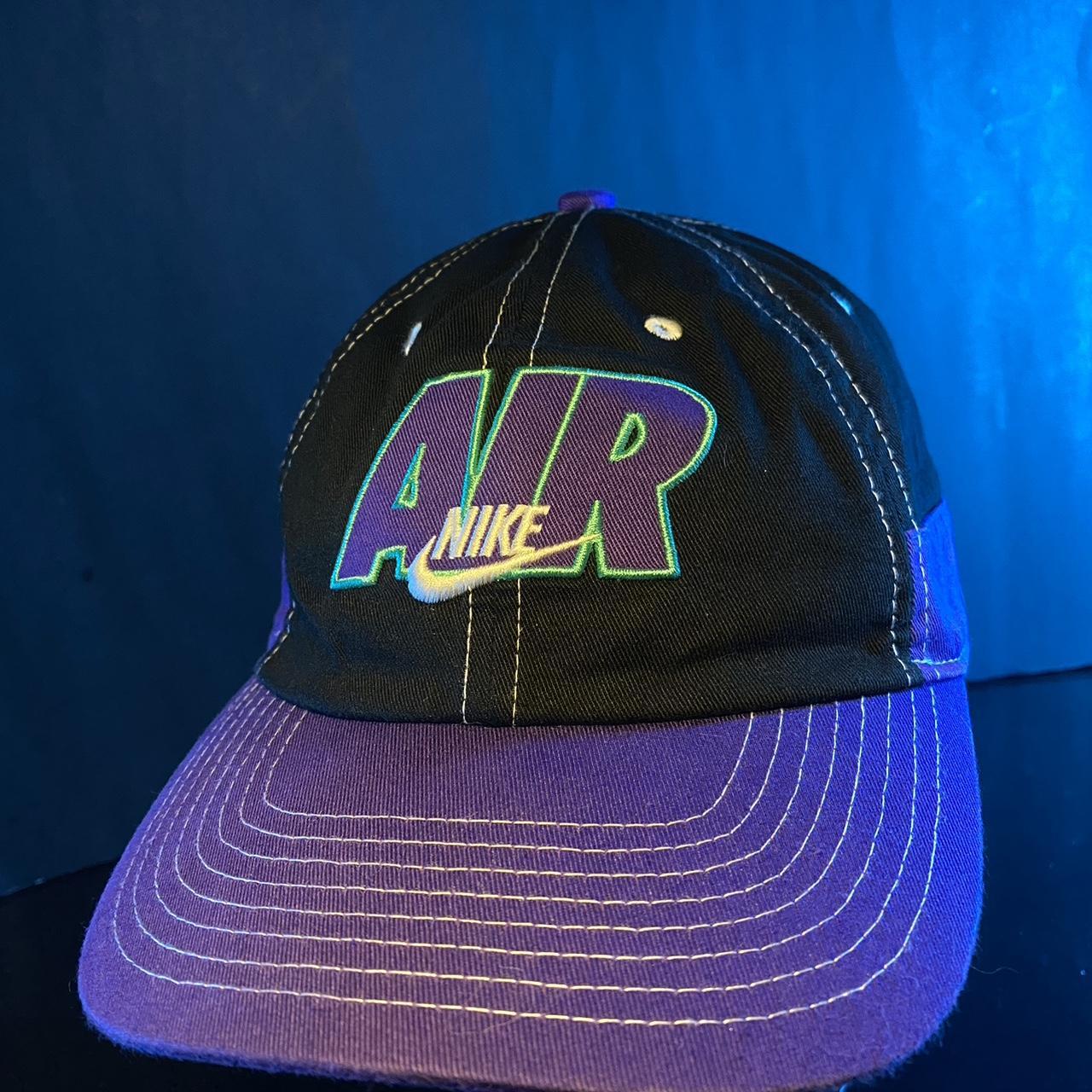 Nike Air SnapBack #nike #snapback #nikeair - Depop