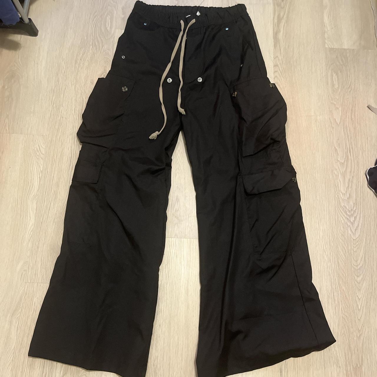 MNML RAVE DOUBLE CARGO PANTS Look similar to rick... - Depop